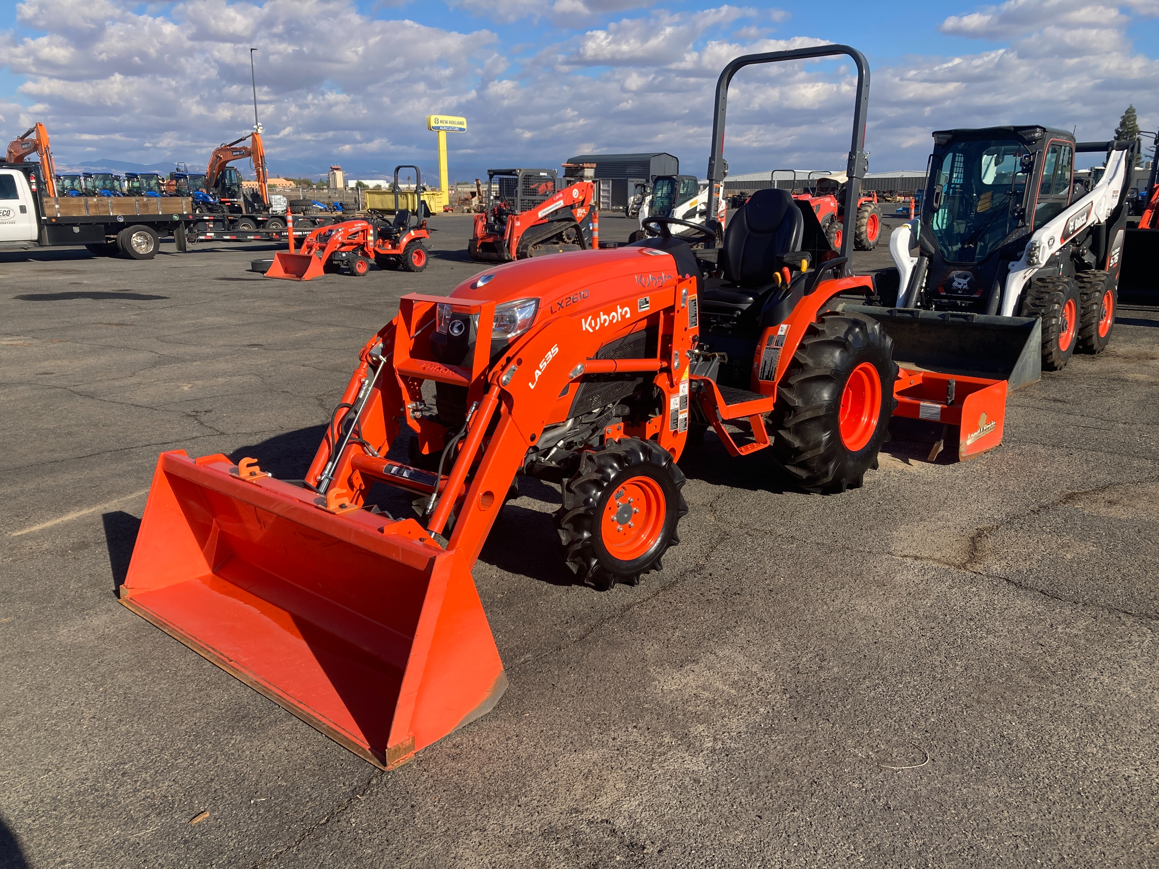 Scraper For Sale - Kubota Equipment - Equipment Trader
