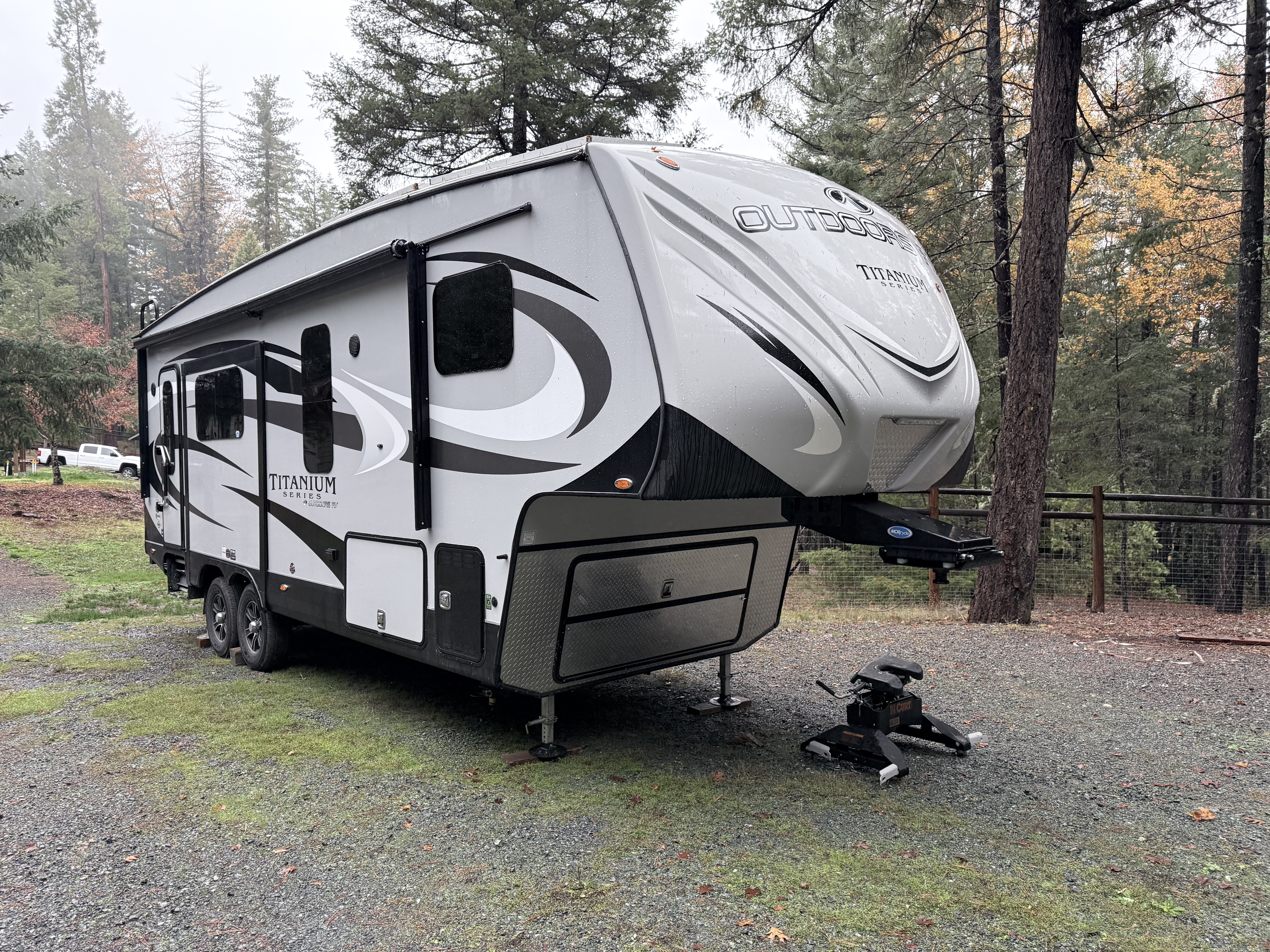 Outdoors RV Manufacturing Fifth Wheels For Sale near Granite Bay, CA ...