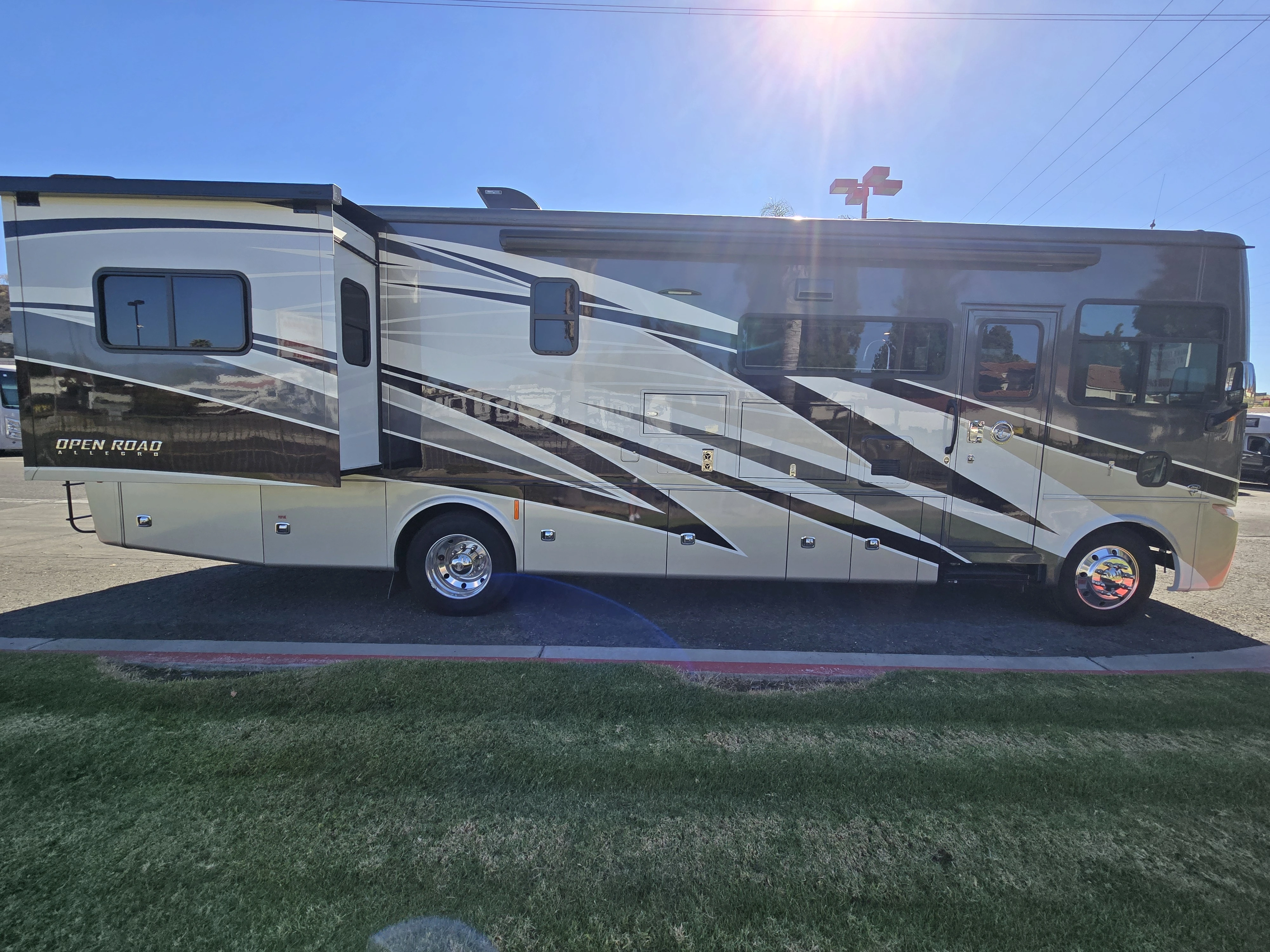 Tiffin Motorhomes Allegro Open Road 32SA RVs For Sale - RV Trader