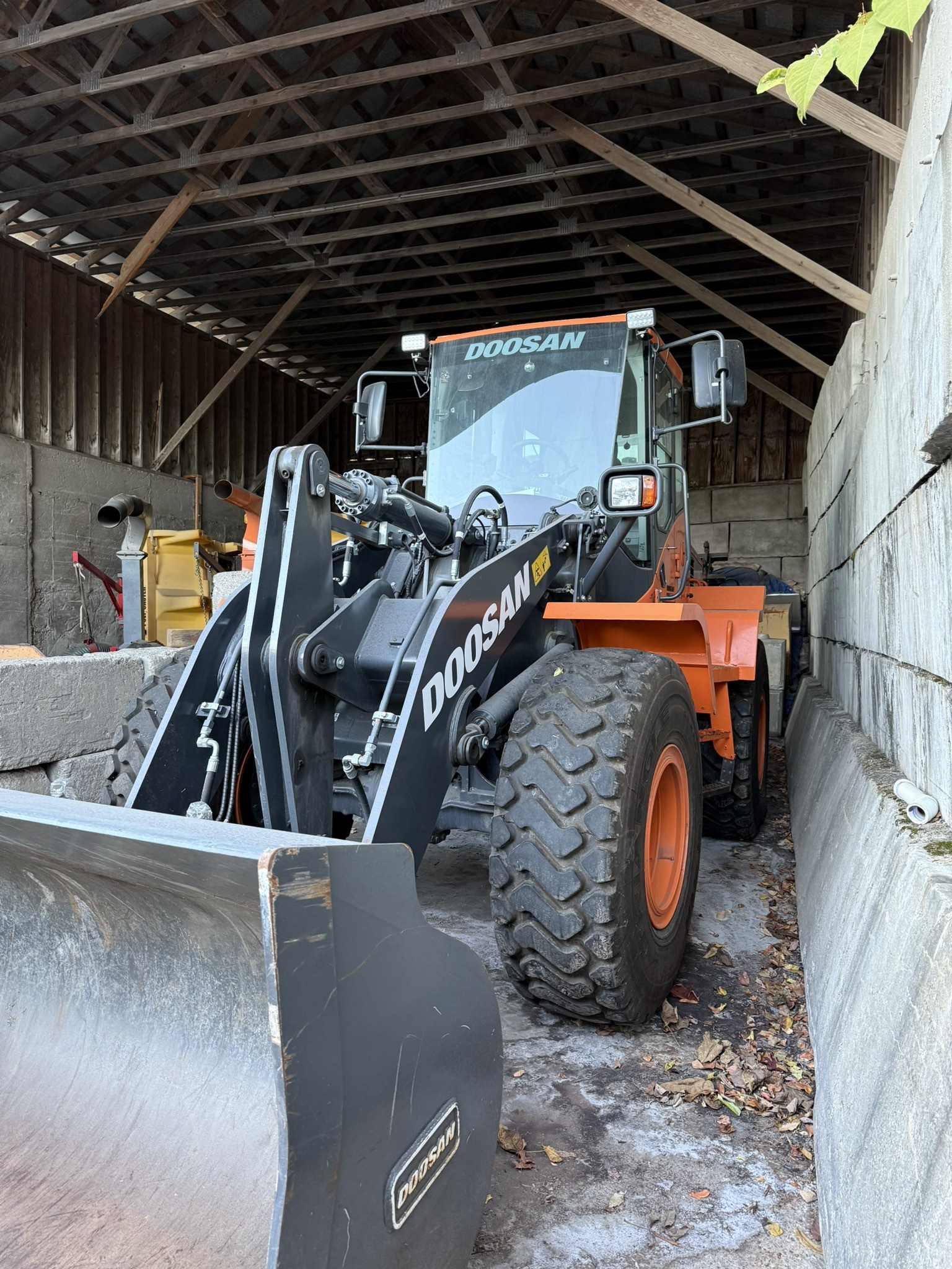 Used 2019 Doosan in Sharon, MA - 5038419667 - Equipment Trader