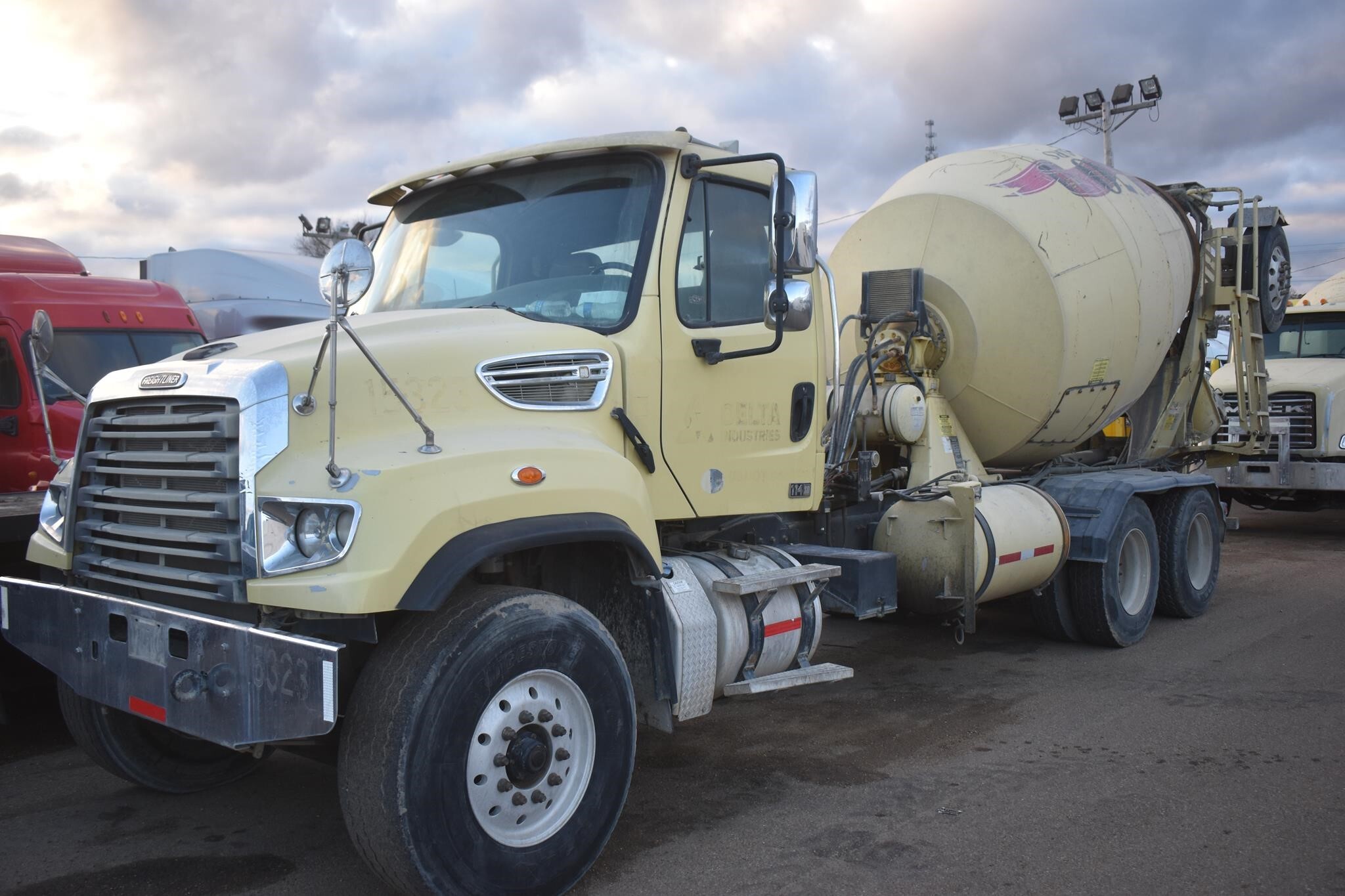 Mixer Truck - Concrete Truck,concrete Pump Truck For Sale in Tennessee ...