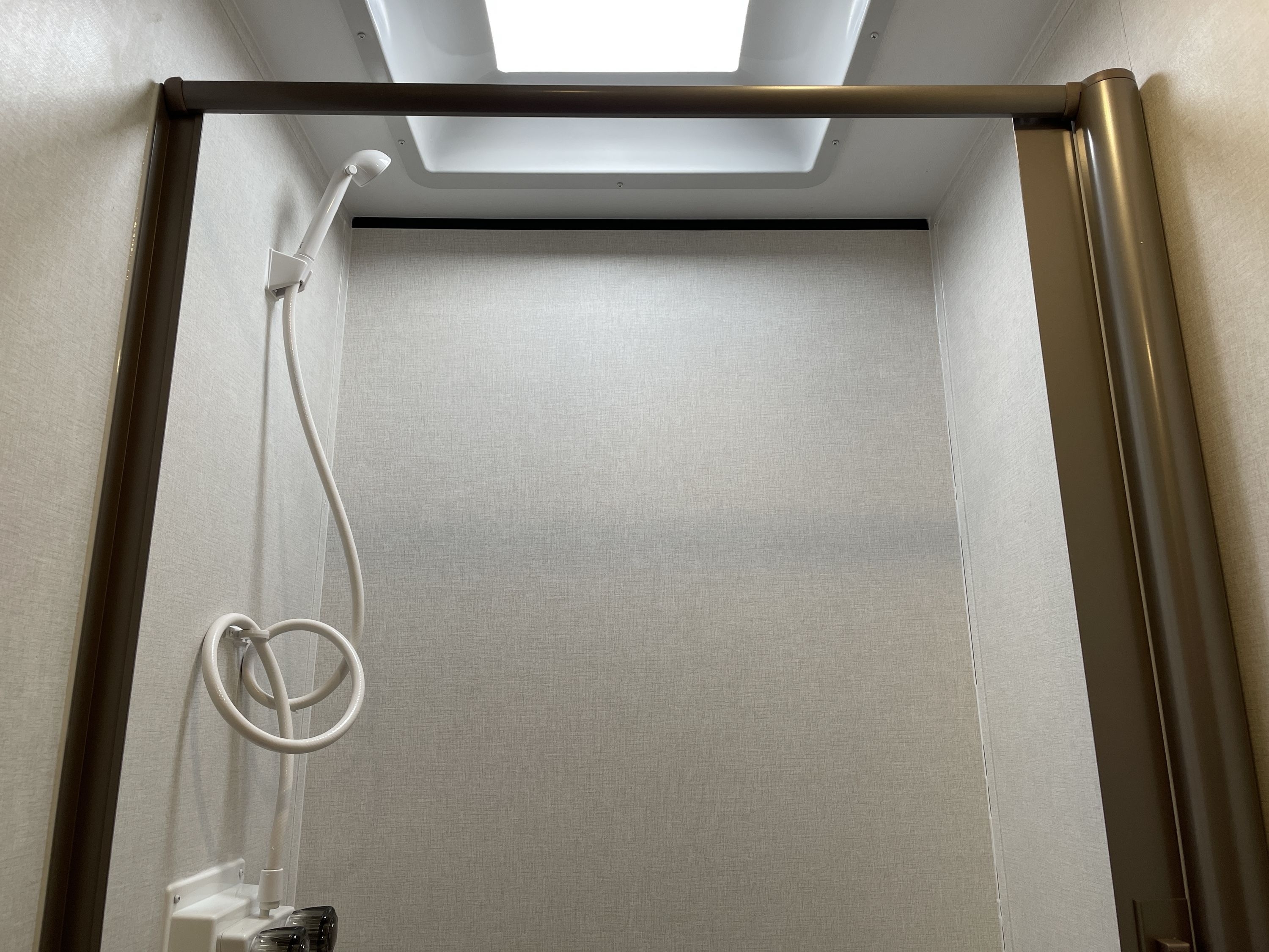 New 2025 Keystone Coleman Light 21RX For Sale in Temecula, CA ...