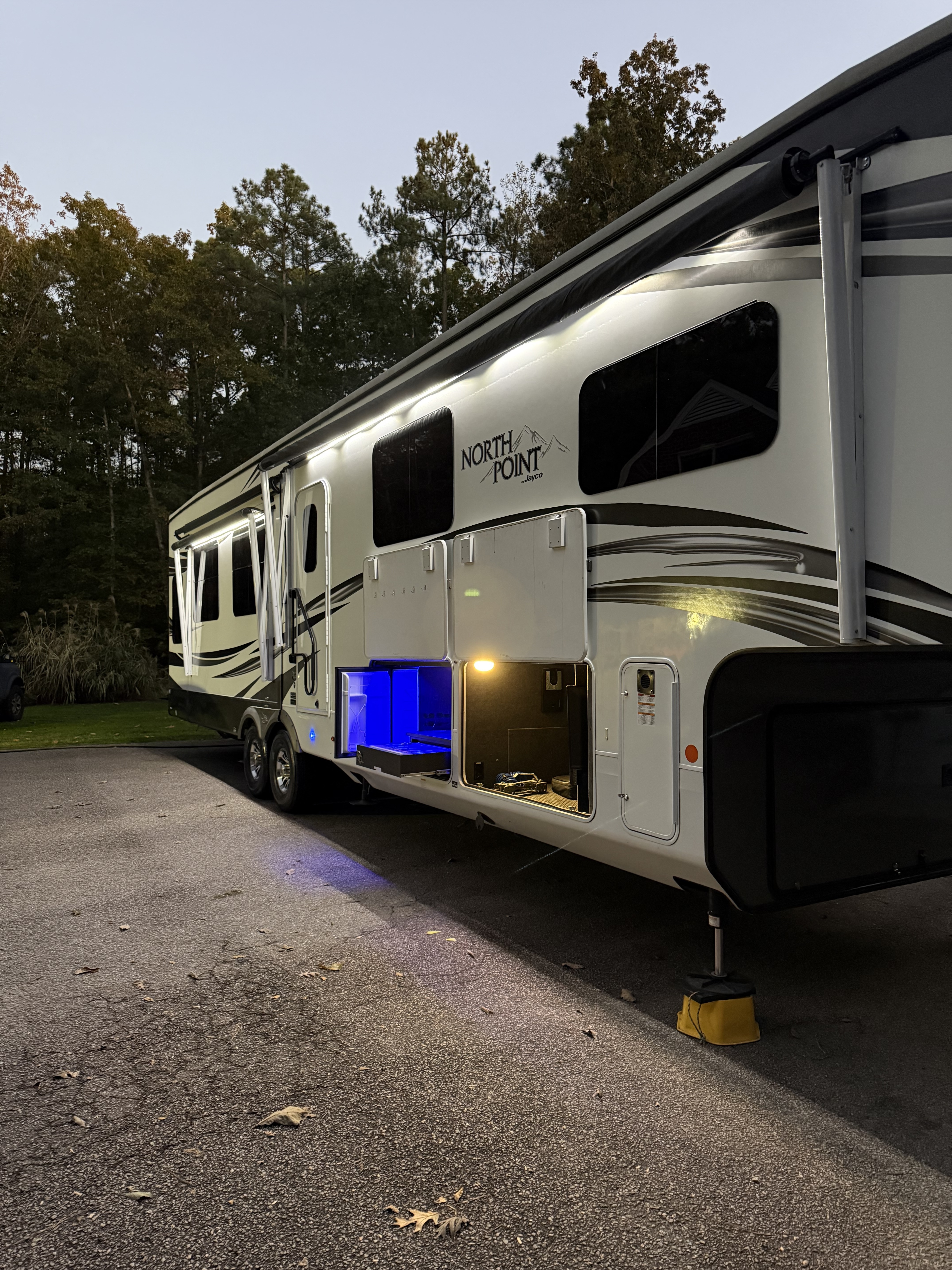 Jayco North Point 377RLBH RVs For Sale near Albia, NY - RV Trader