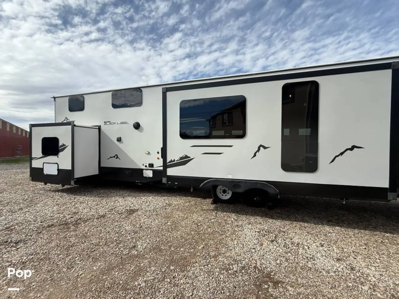 Used 2024 Cherokee Timberwolf 39ALBL Black Label Edition For Sale in ...