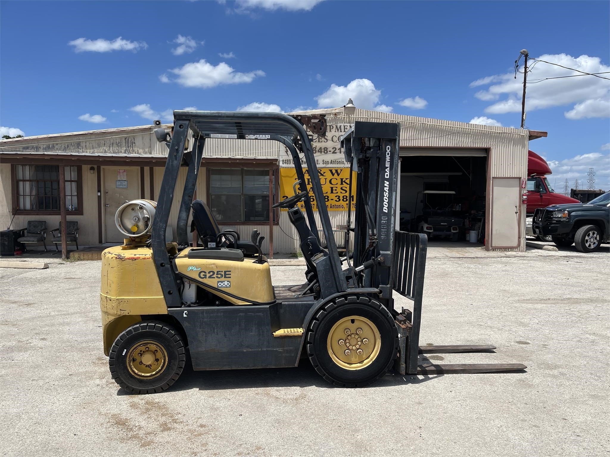Used 2008 Daewoo G25E-3 For Sale in San Antonio, TX - 5035511556 ...