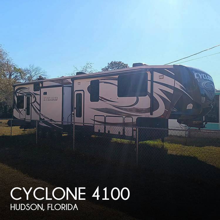 Used Heartland Cyclone RVs For Sale near Fort Denaud, FL - RV Trader