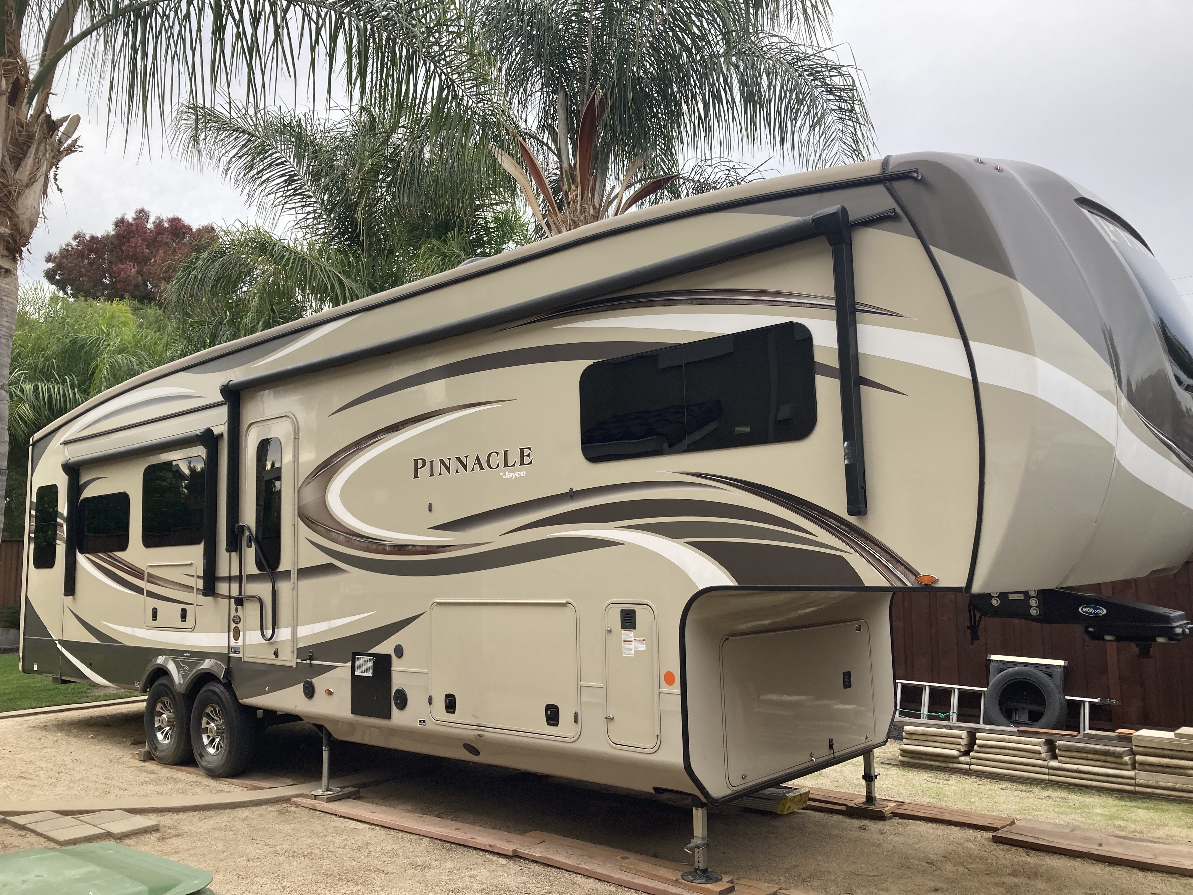 Used Jayco Fifth Wheels For Sale near Vacaville, CA - RV Trader