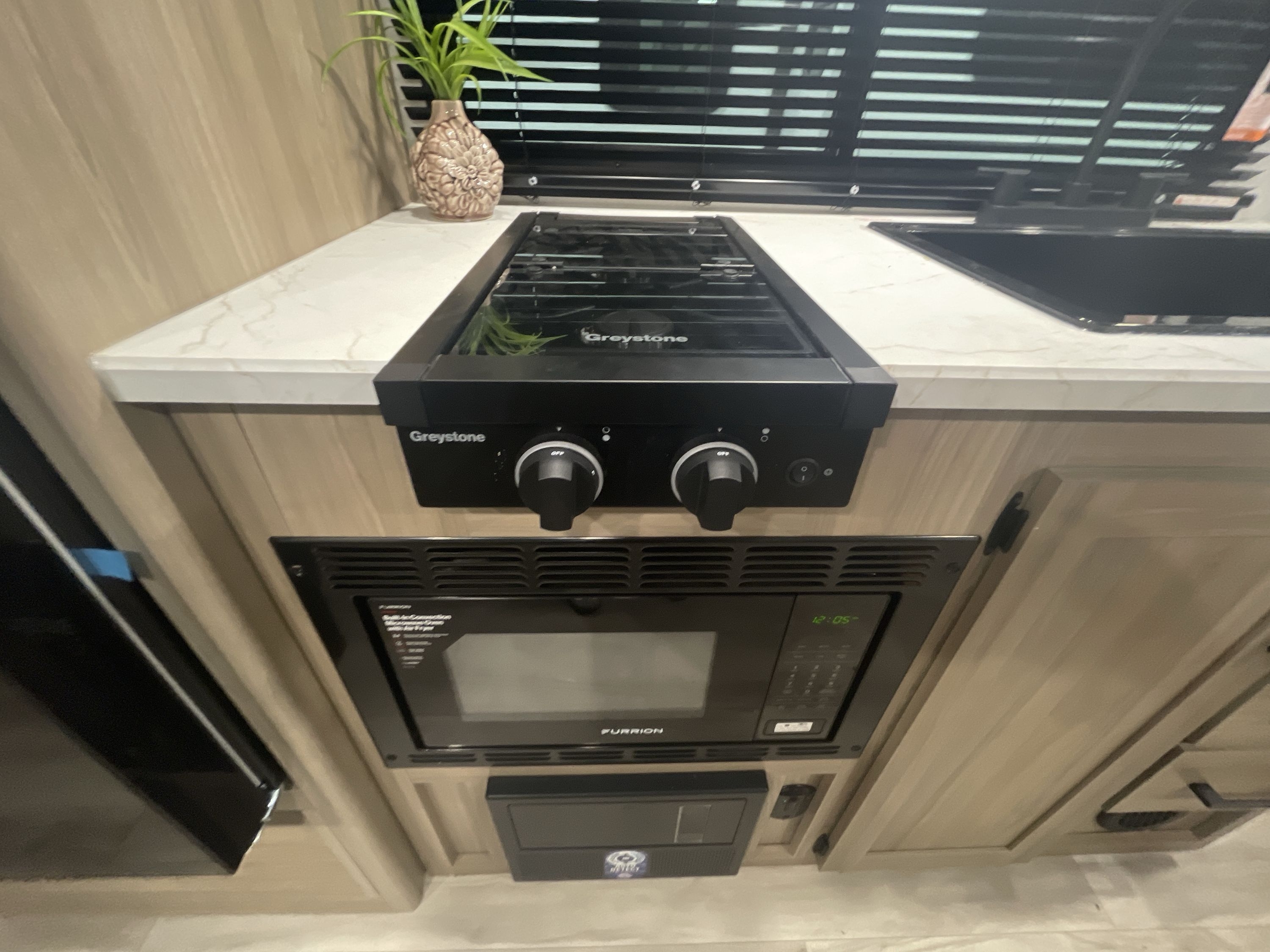 New 2026 Keystone Coleman 23BWE For Sale in Colton, CA - 5038541286 ...