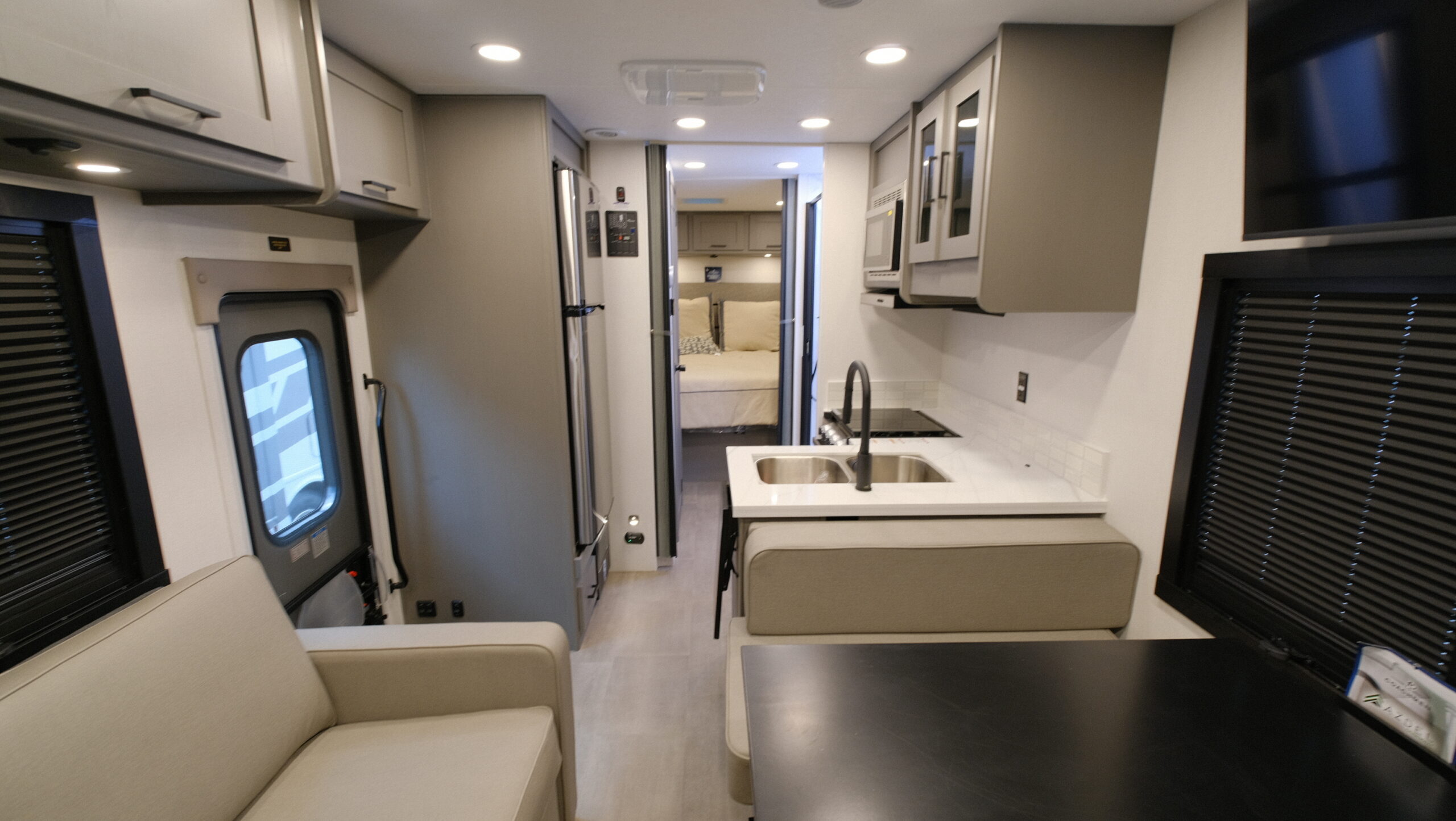 New 2026 Coachmen Encore Se 27XPS For Sale in Fort Pierce, FL ...