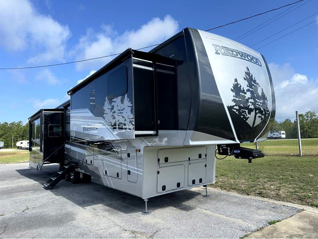 Crossroads Fifth Wheels For Sale near Pelion, SC - RV Trader