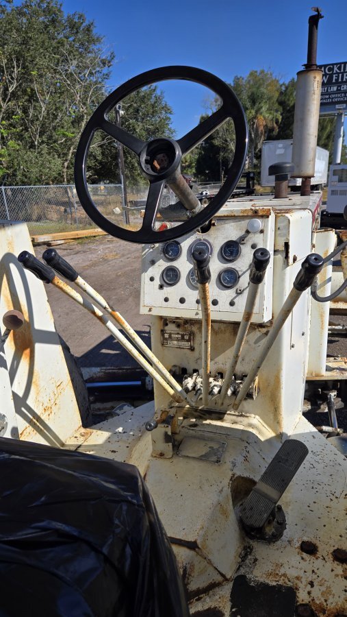 Used 1991 Huber M850A For Sale in Miami, FL - 5038631151 - Equipment Trader