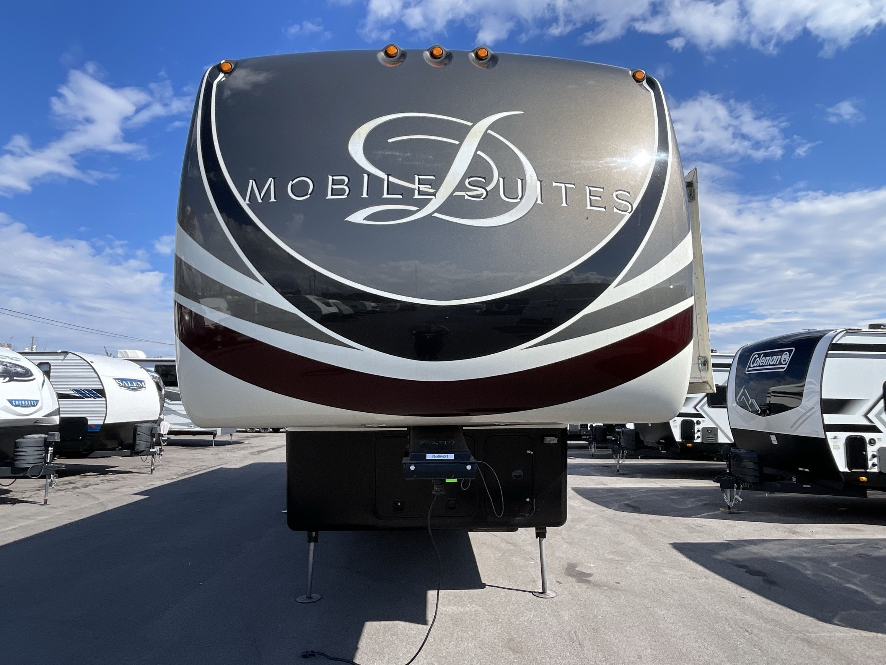 Used 2017 D Luxury Suites Mobile Suites 40KSSB4 40 KSSB4 For Sale in ...