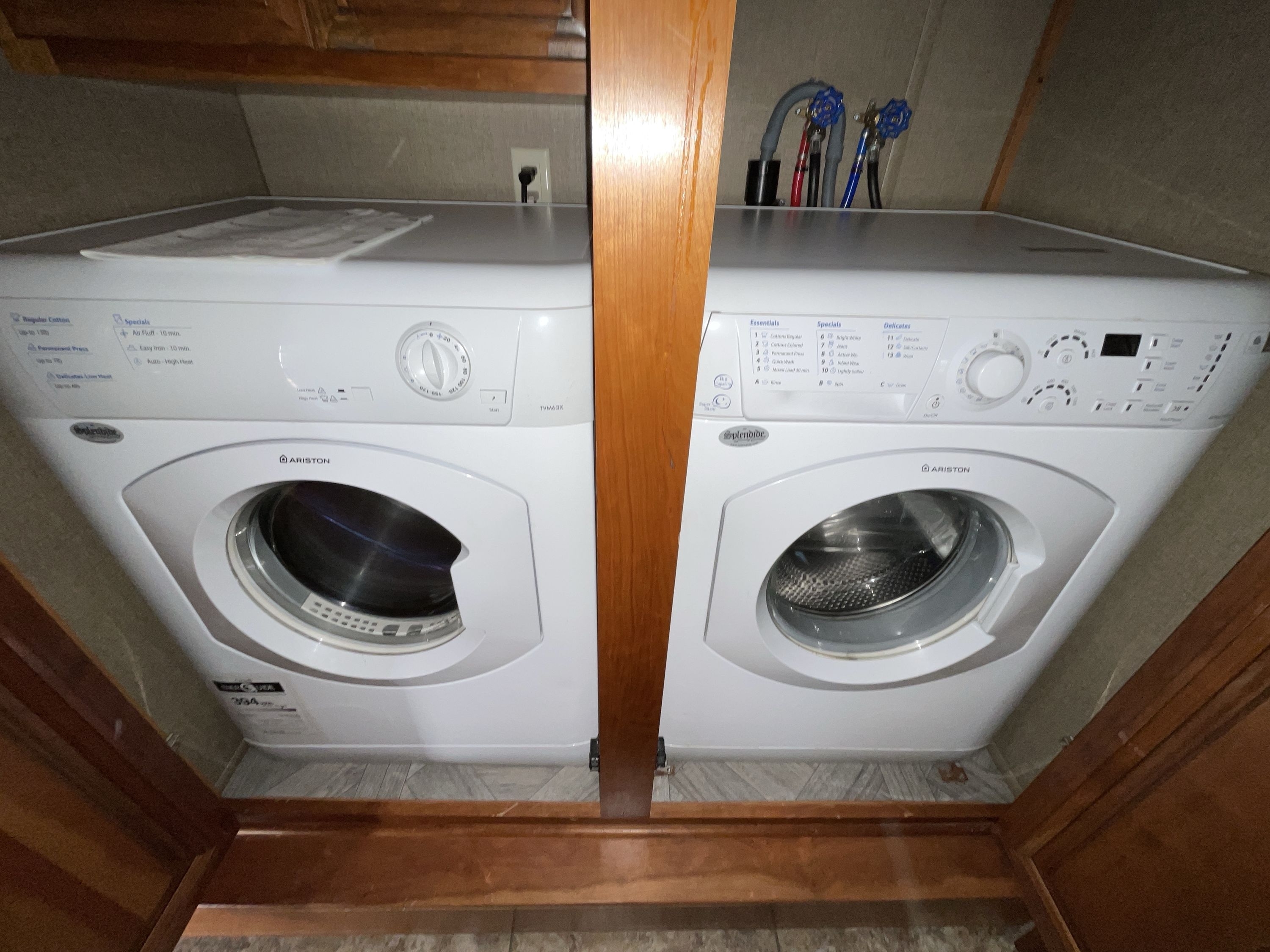 Used 2017 D Luxury Suites Mobile Suites 40KSSB4 40 KSSB4 For Sale in ...