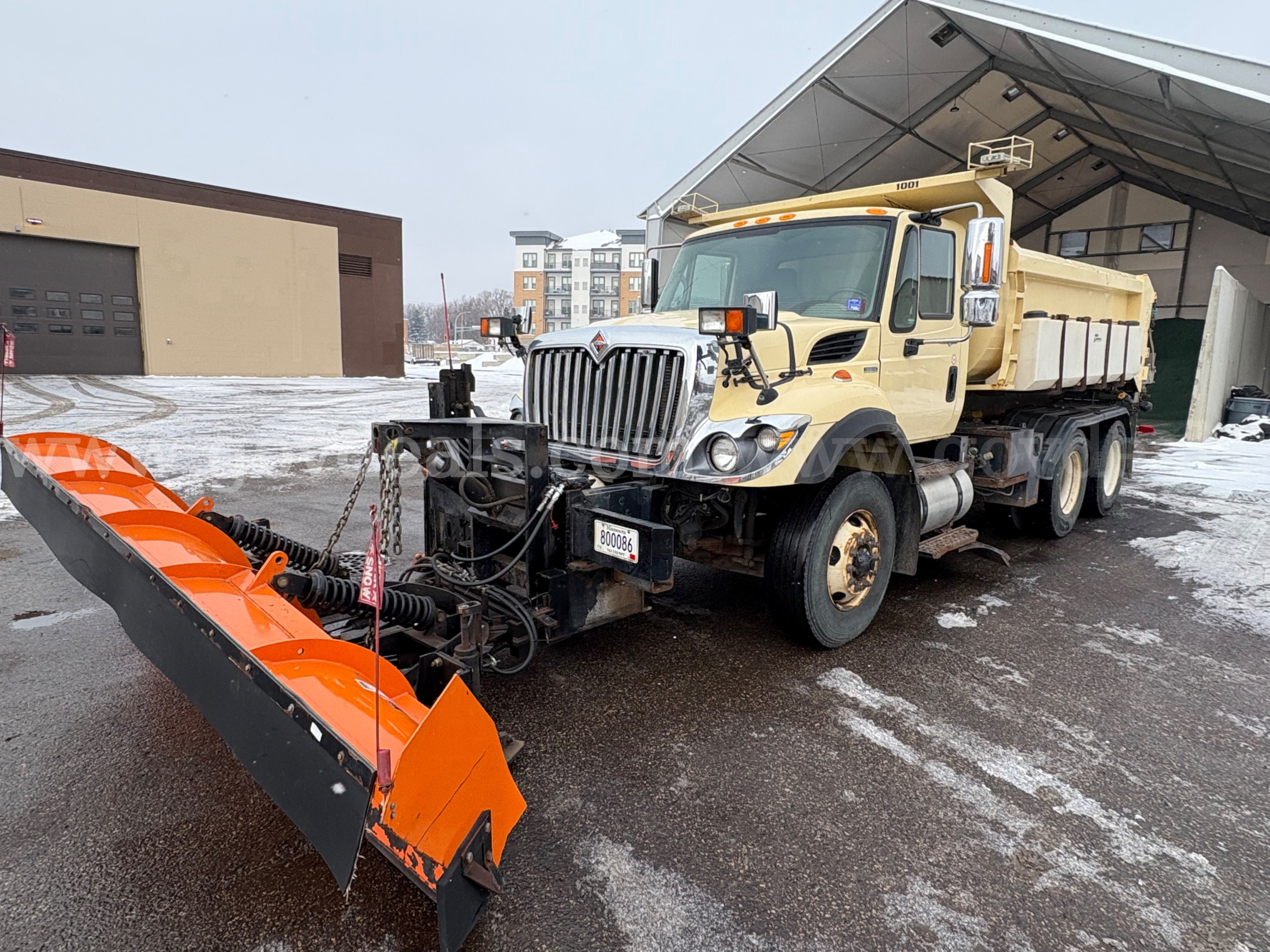 Plow Truck - Spreader Trucks For Sale in Minnesota - Commercial Truck ...