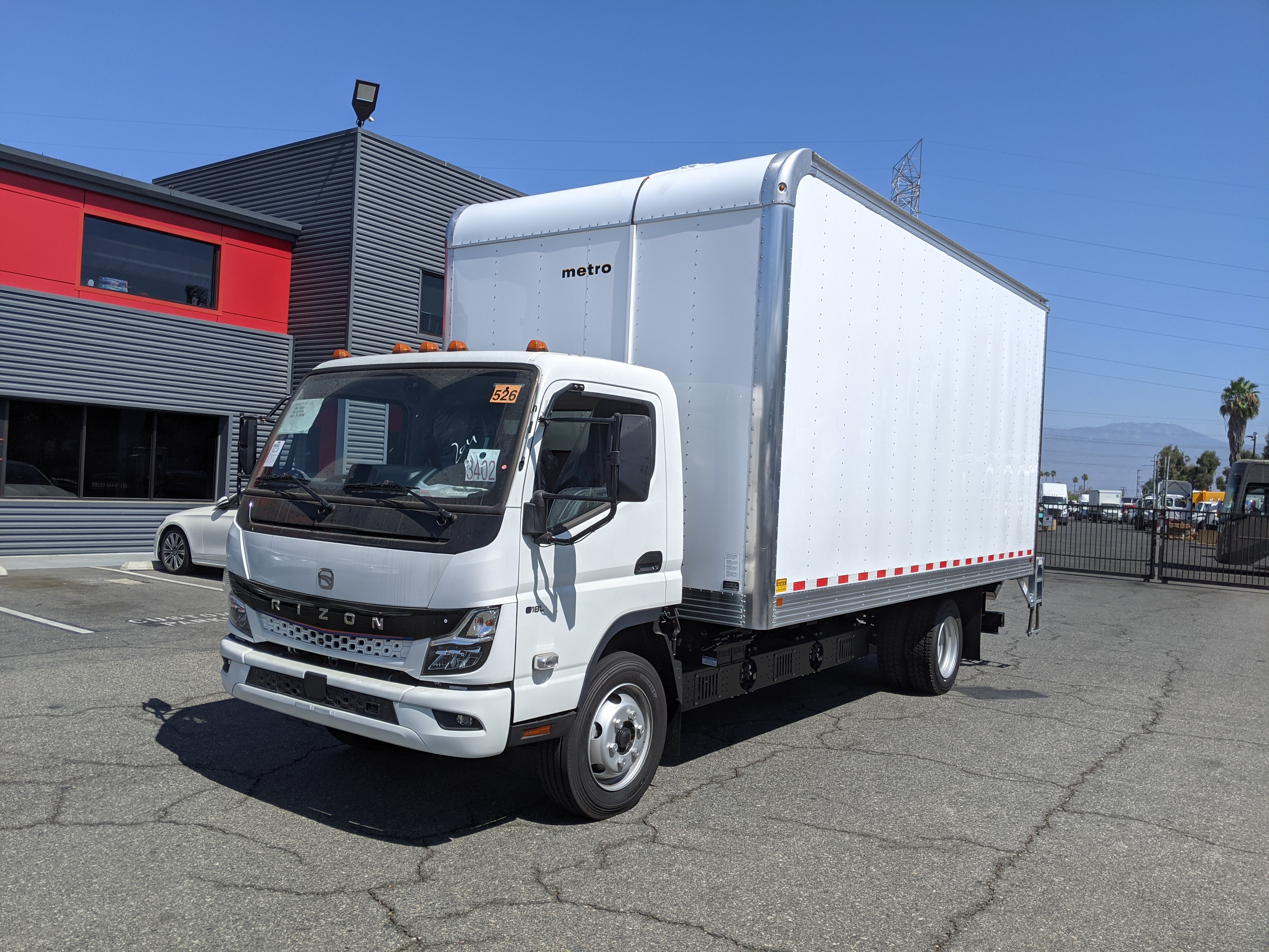 Rizon Box Truck - Straight Truck For Sale Near Ampere, NJ - Commercial ...