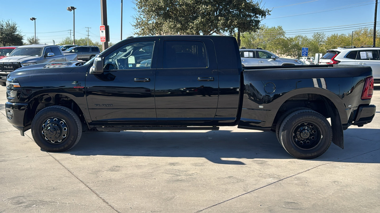 Used 2025 Ram 3500 Laramie For Sale in New Braunfels, TX - 5038672586 - Commercial Truck Trader