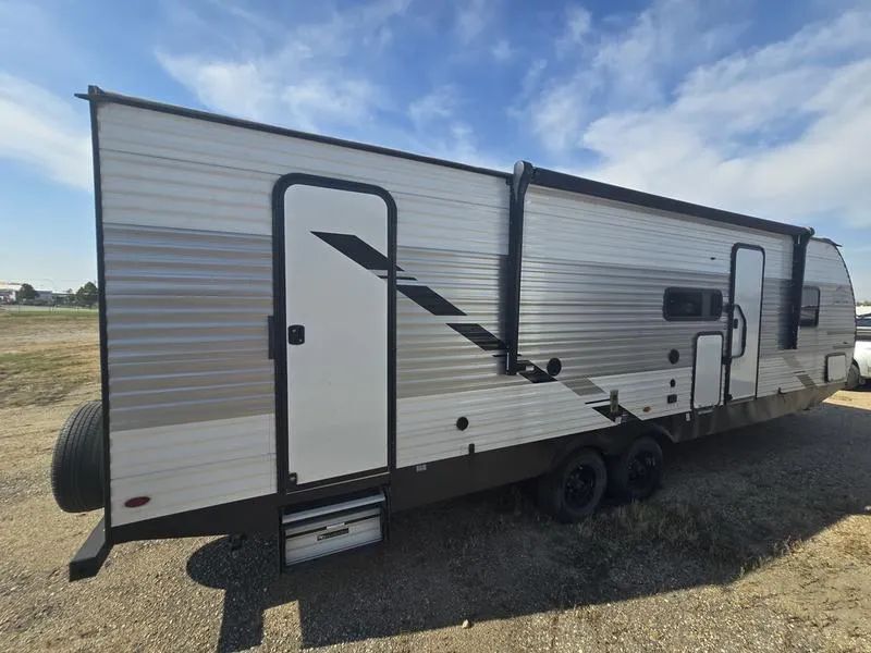 East To West Travel Trailers For Sale near Ten Lake, MN - RV Trader