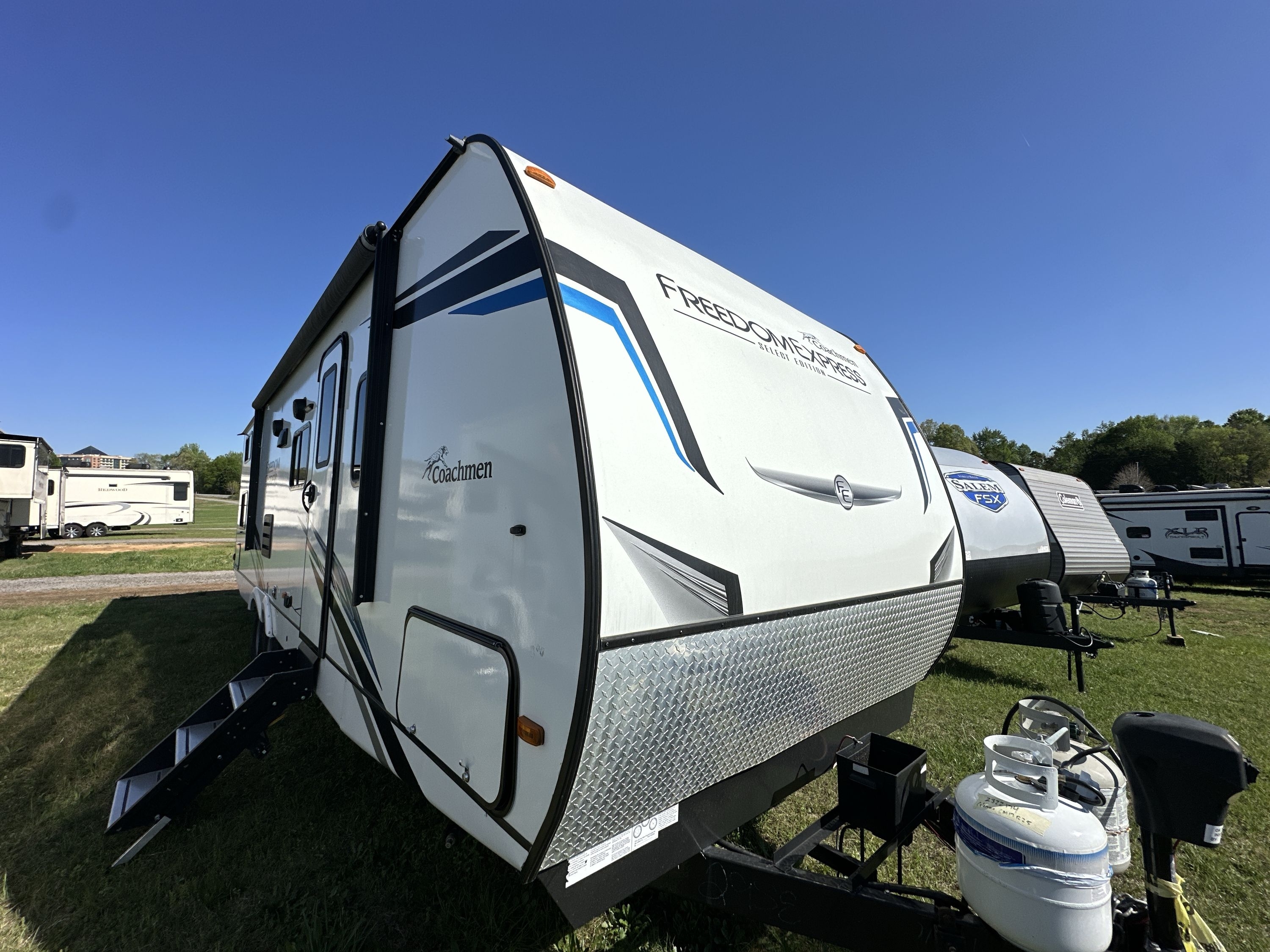 Used 2022 Coachmen Freedom Express 29SE For Sale in Concord, NC ...