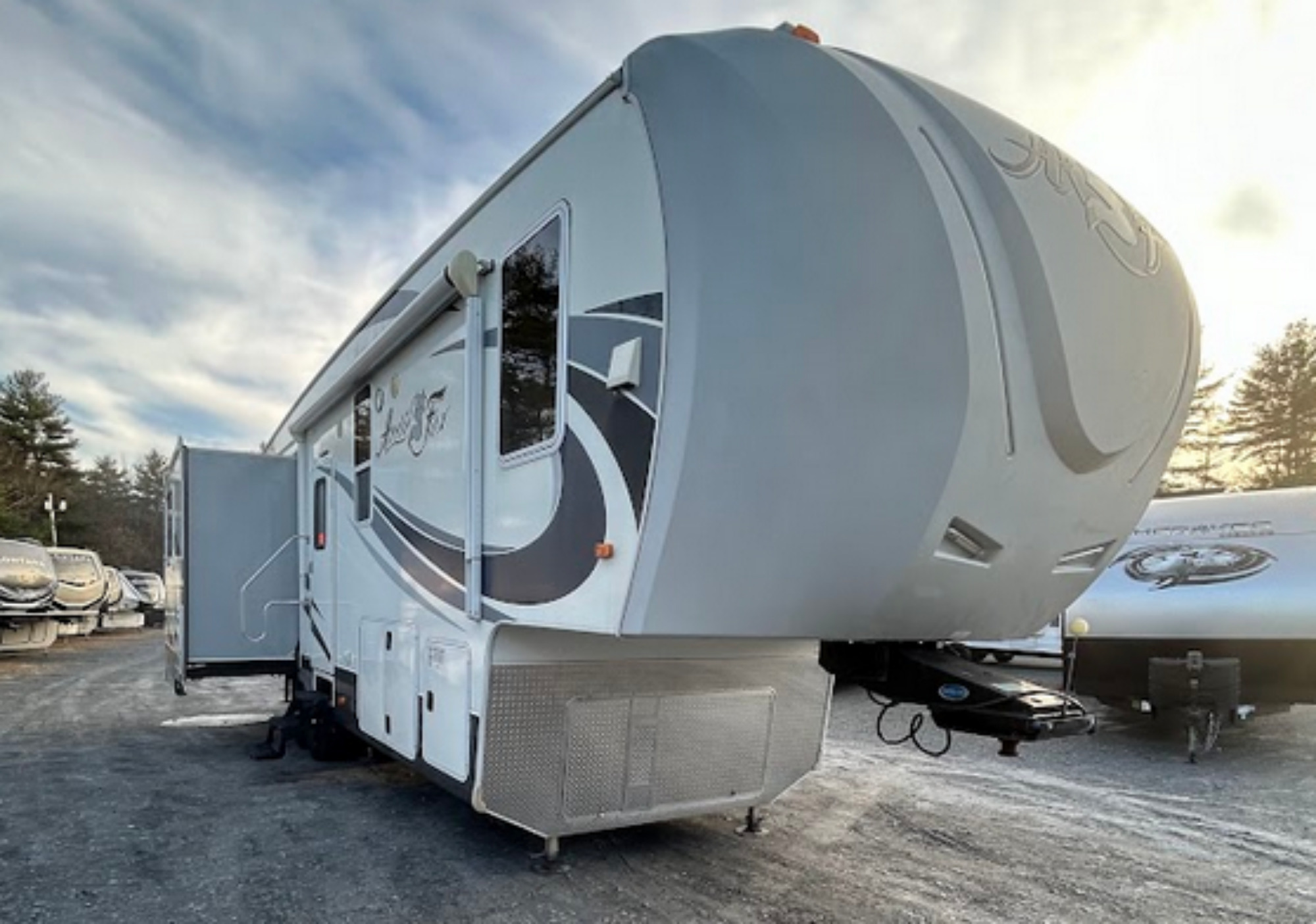 Used Northwood Mfg Arctic Fox Fifth Wheels For Sale - RV Trader