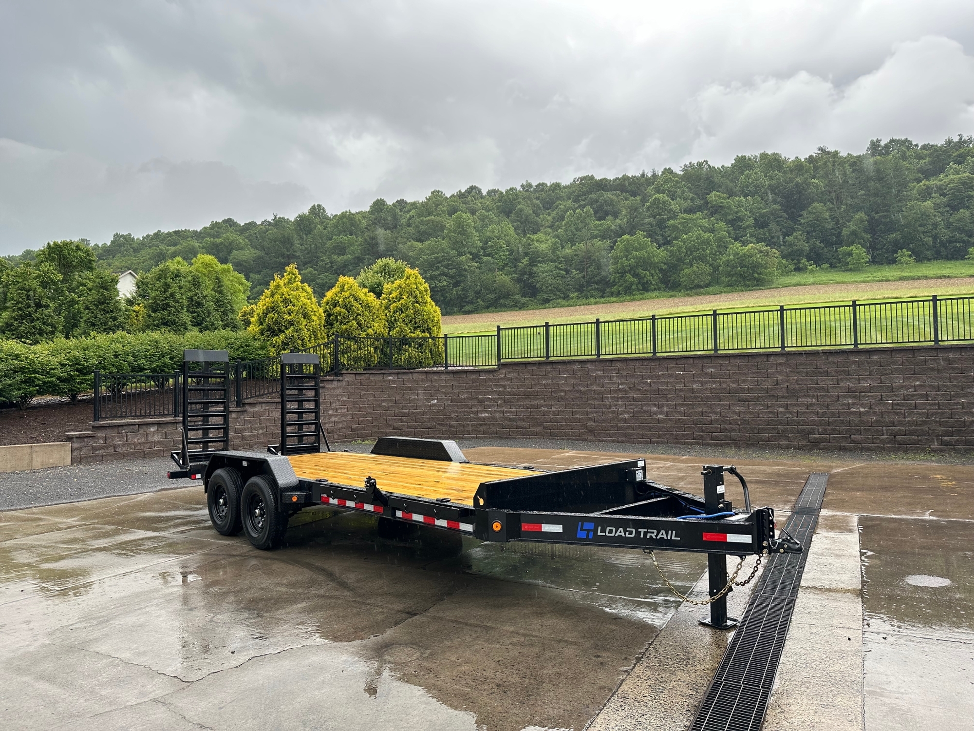 Load Trail Trucks For Sale Near Aberdeen, MD - Commercial Truck Trader