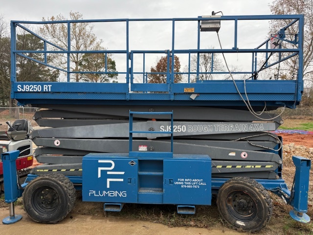 Scissor Lifts Equipment For Sale Near Bolingbrook, British Columbia ...