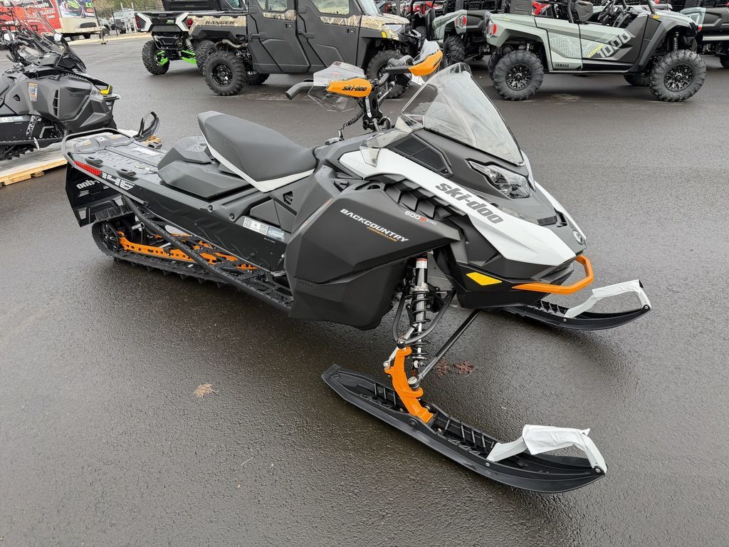 New 2026 Ski-Doo Backcountry Adrenaline® Powdermax 2.0_Gr 600R E-Tec ...