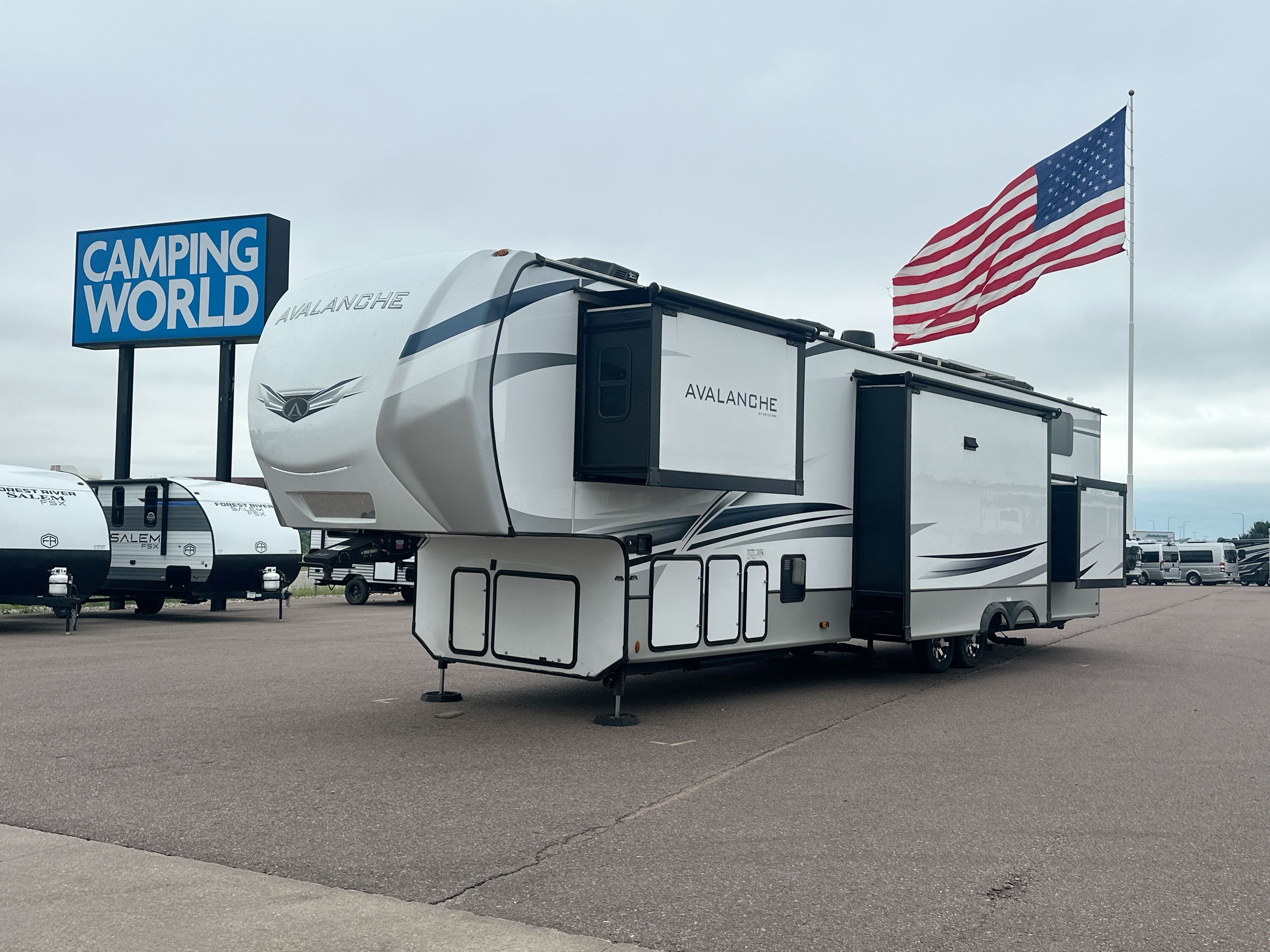 Used 2022 Keystone Avalanche 390DS For Sale in Sioux Falls, SD ...
