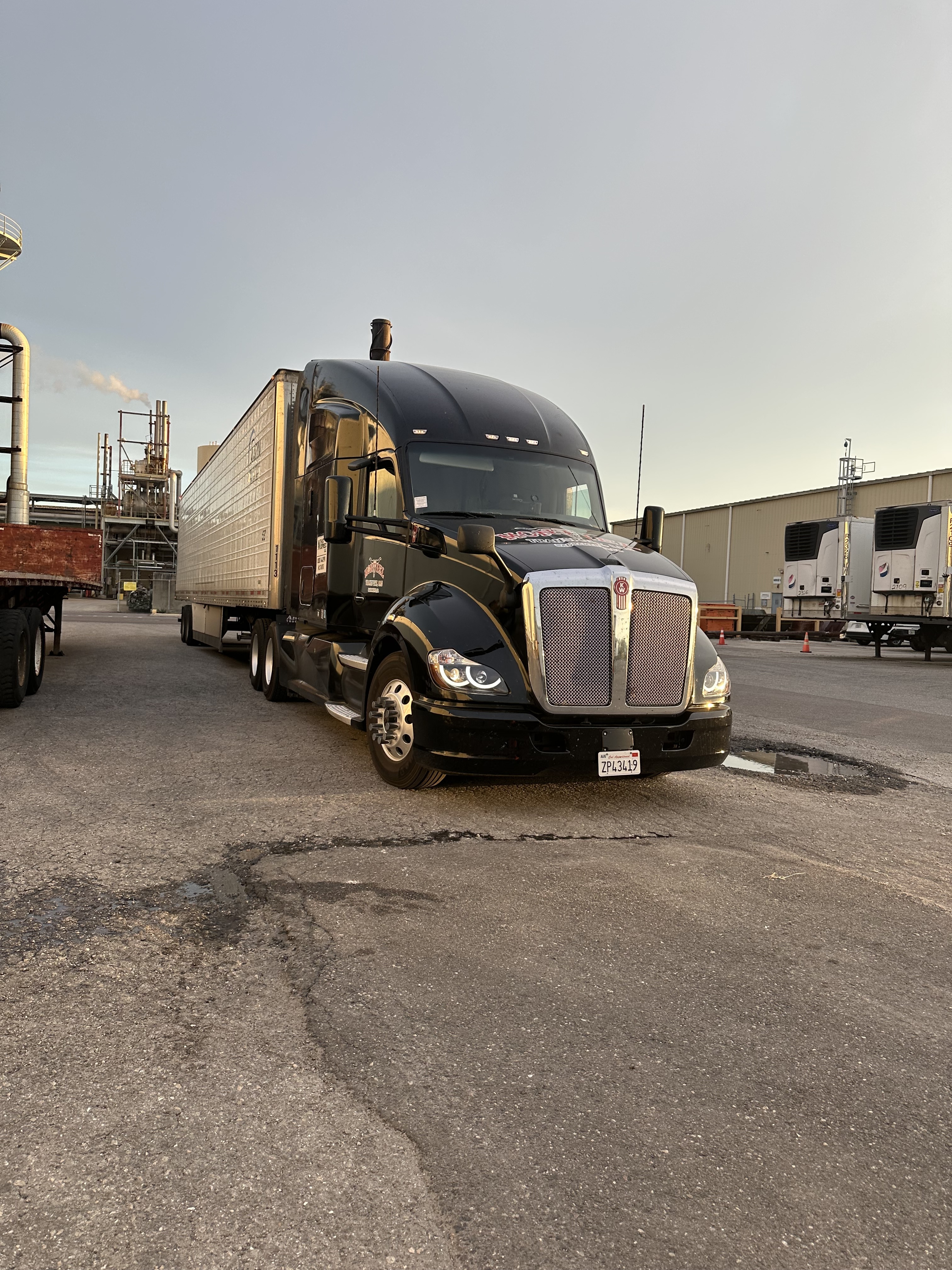 Kenworth T680 Class 8 Conventional - Day Cab,conventional - Sleeper ...