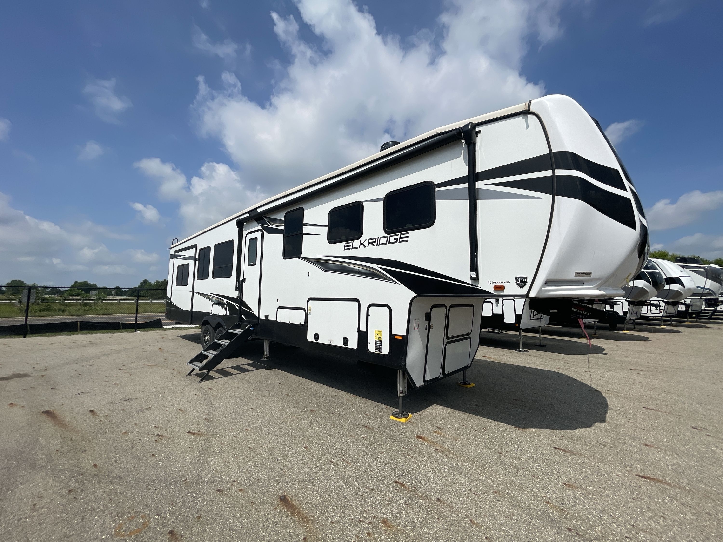Heartland Fifth Wheels For Sale near Thorp, WI - RV Trader