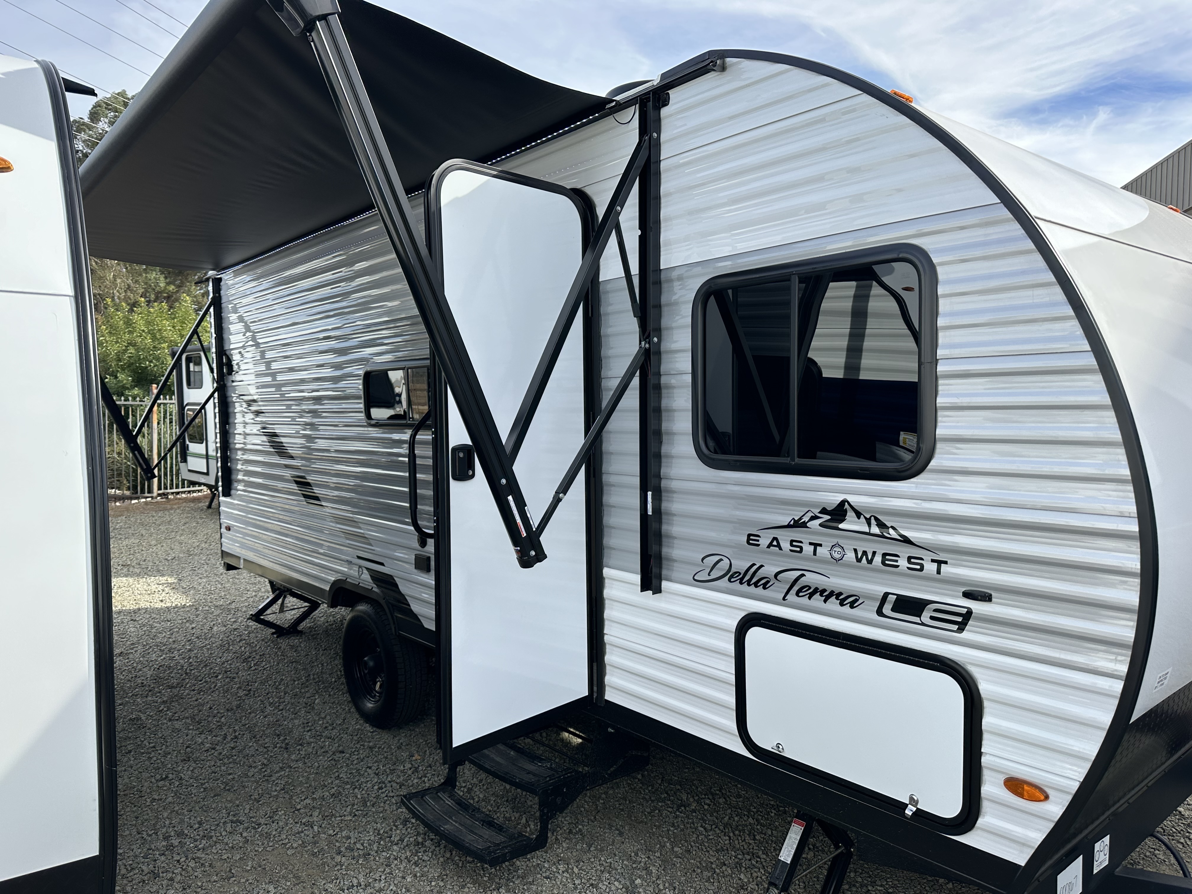 East To West Travel Trailers For Sale near Rincon, AZ - RV Trader
