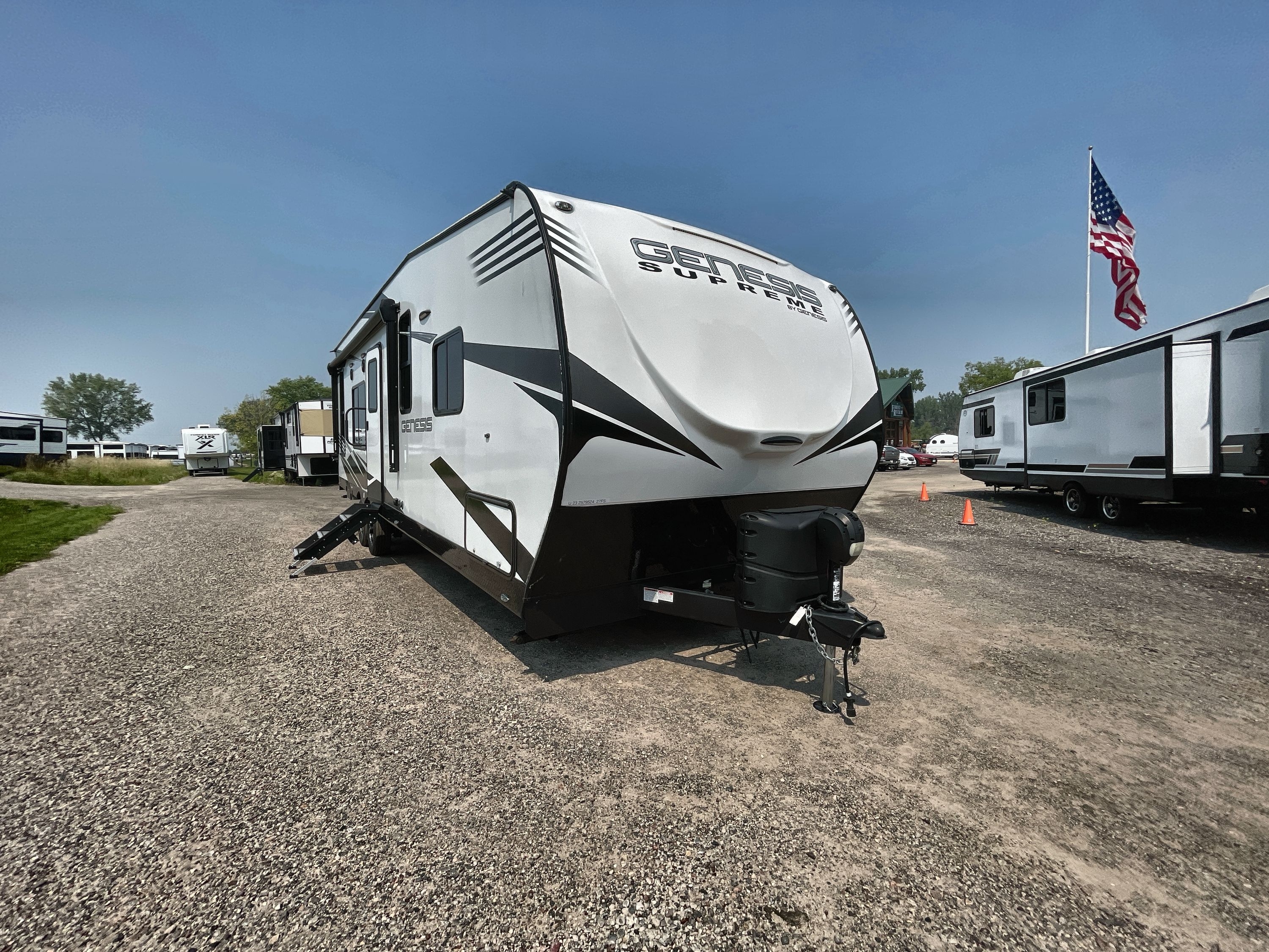 Genesis Supreme RV Toy Haulers For Sale near Menasha, WI - RV Trader