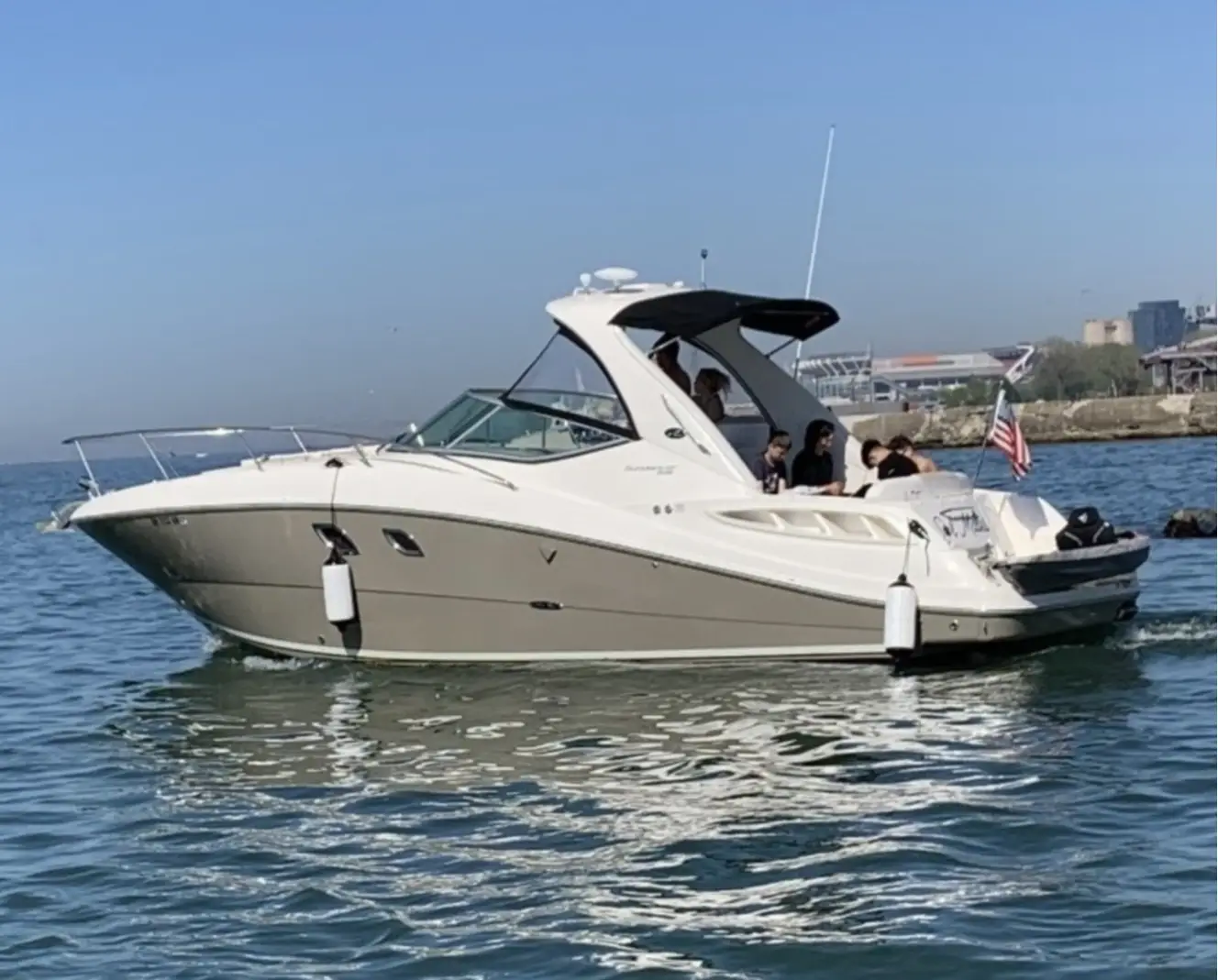 Used 2010 Sea Ray 330 Sundancer For Sale in Marblehead, OH - 5038690111 ...