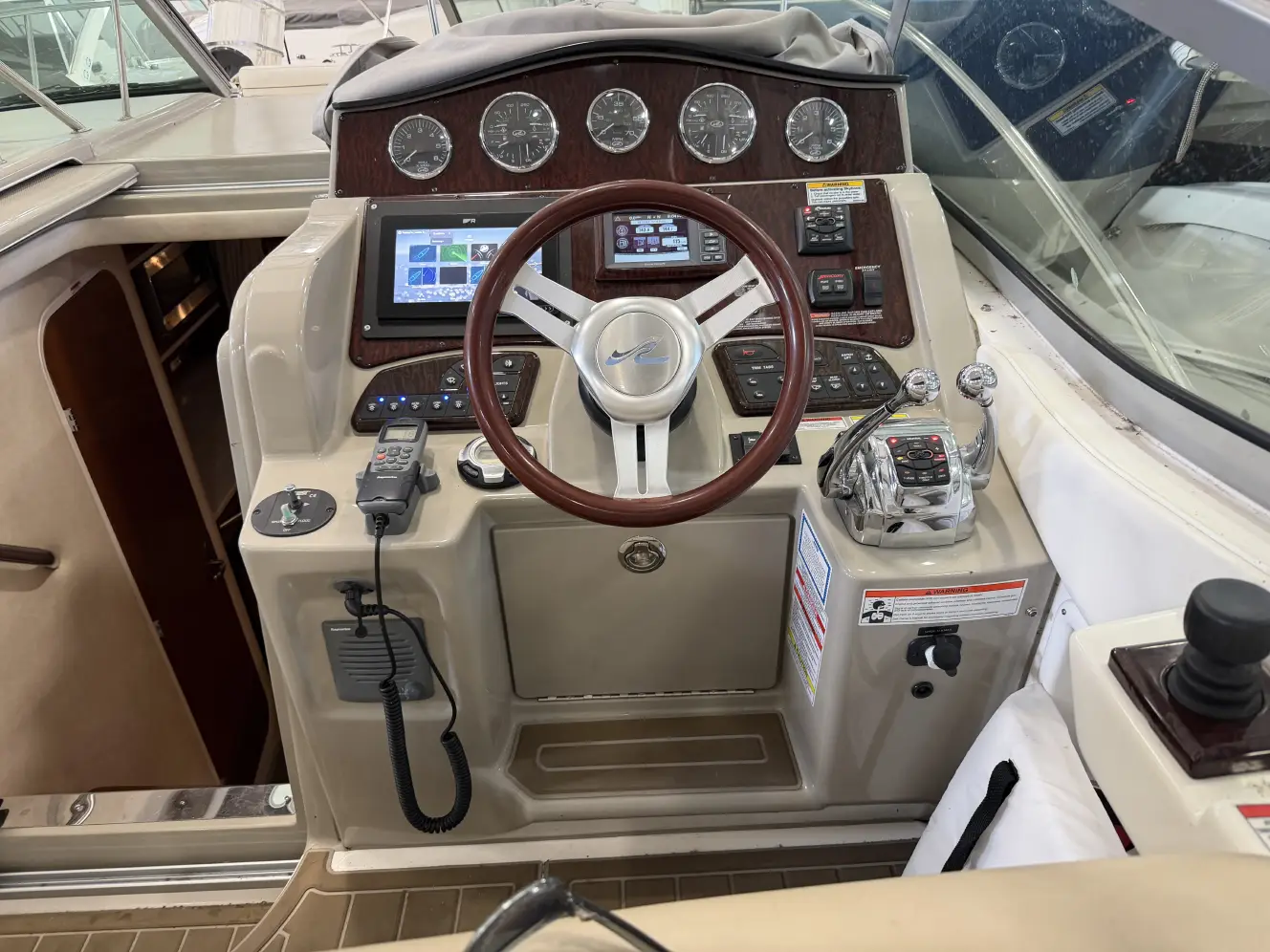 Used 2010 Sea Ray 330 Sundancer For Sale in Marblehead, OH - 5038690111 ...