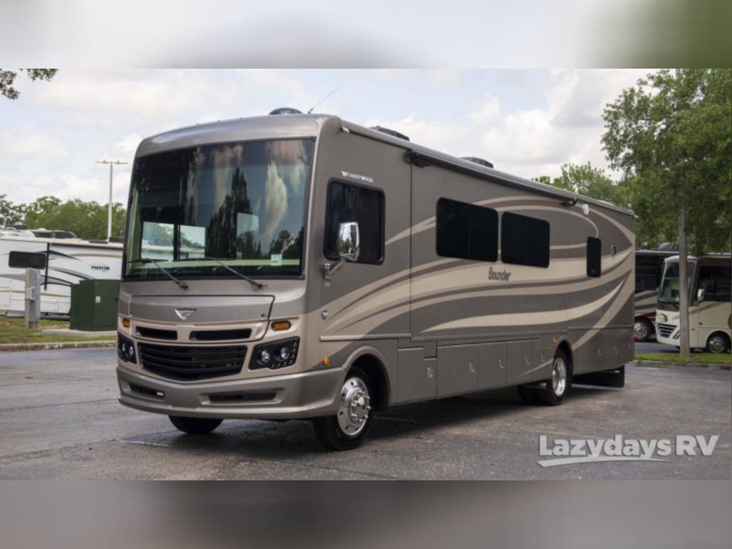 Fleetwood Bounder 35K RVs For Sale near RiveRView, FL - RV Trader