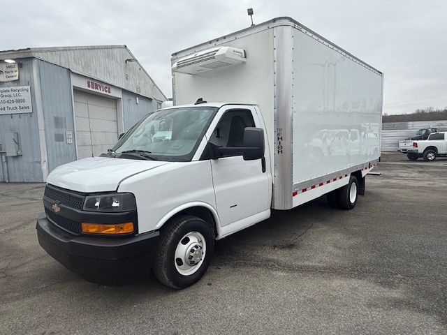 Used Reefer/refrigerated Truck Class 3 (gvw 10001 - 14000) Trucks For ...