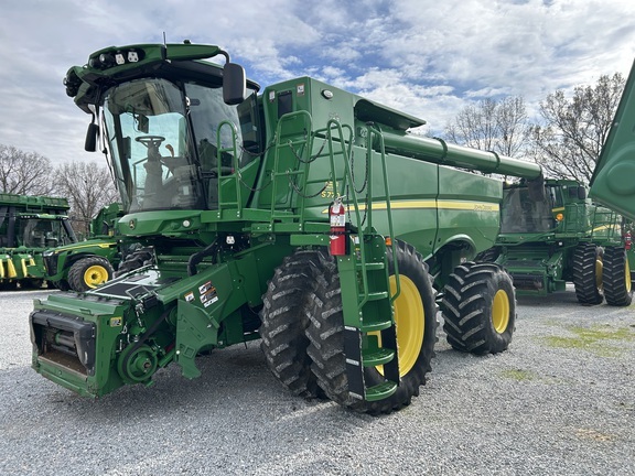 John Deere Combines Equipment For Sale Near Fairbank, Iowa - Equipment ...