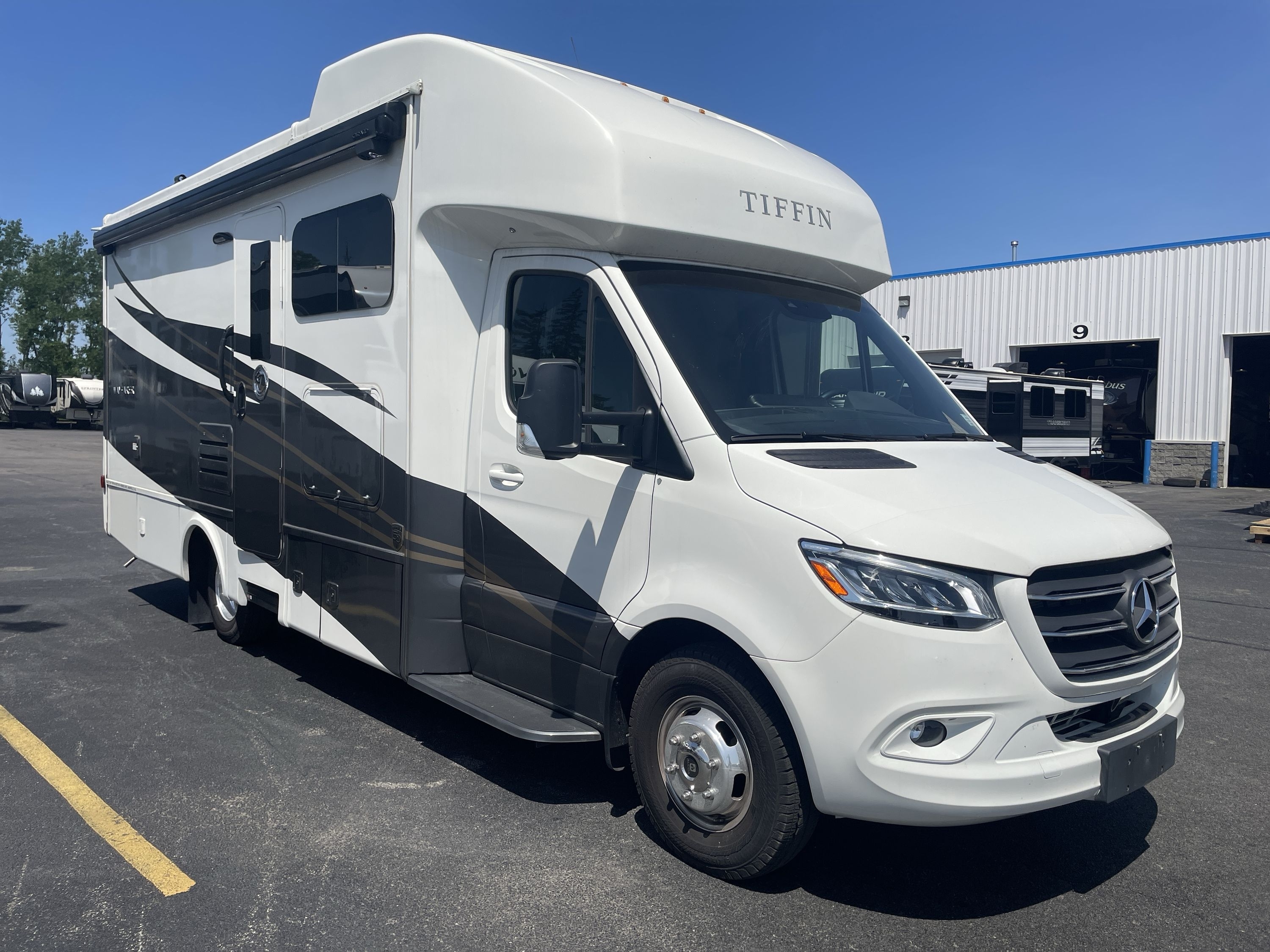 Tiffin Motorhomes Class C RVs and Motorhomes For Sale near Auburn, ME ...