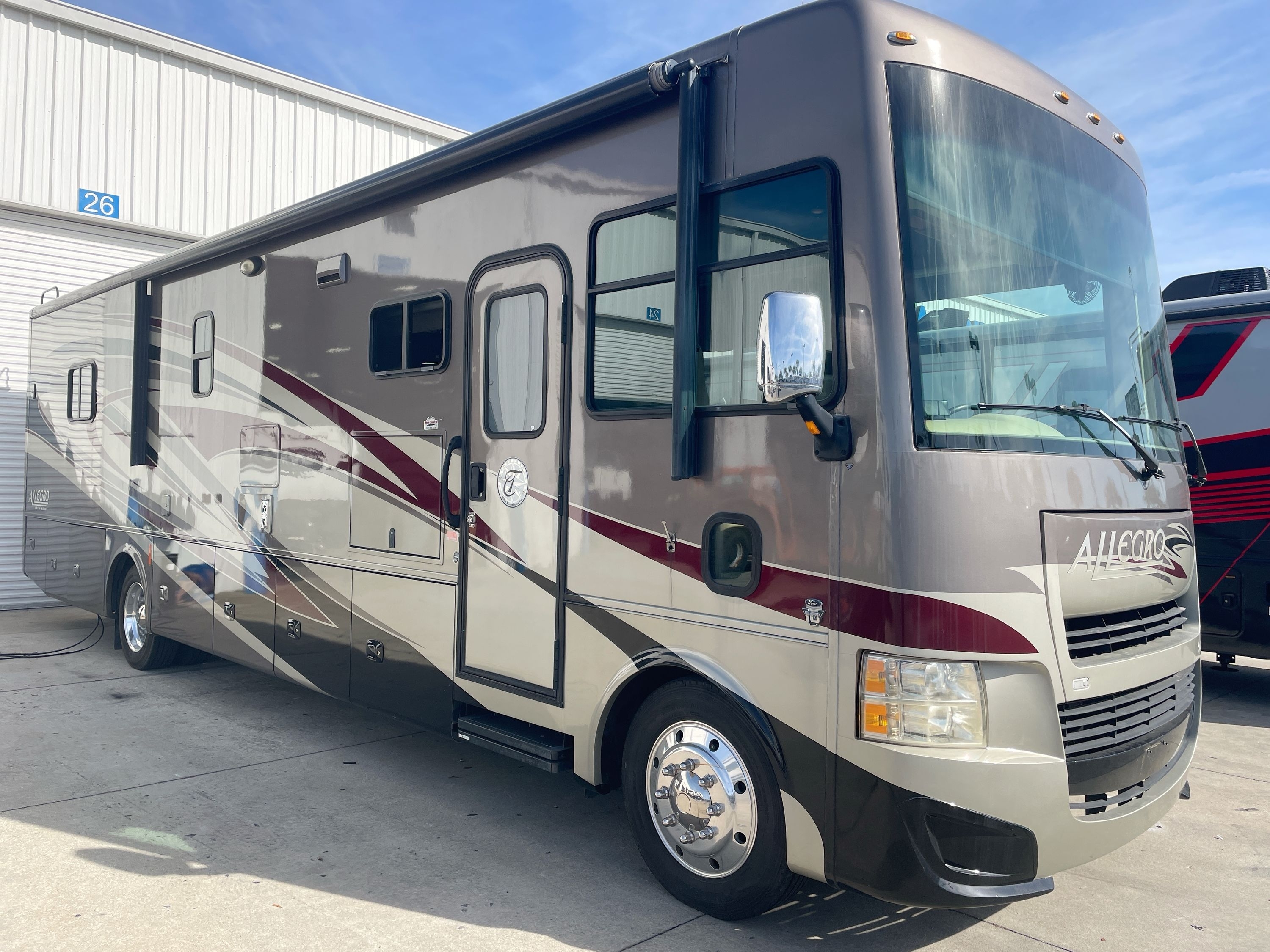 Used 2012 Tiffin Allegro 32CA 32 Ca For Sale in Dover, FL - 5038999025 ...