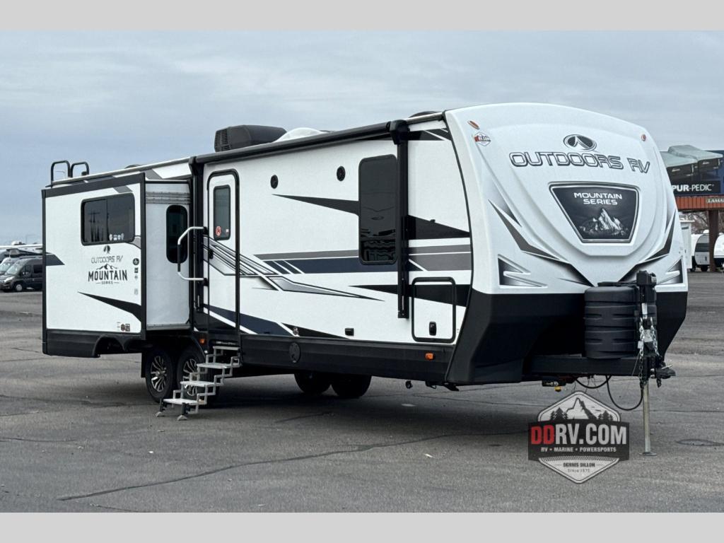 Used Outdoors RV Manufacturing Travel Trailers For Sale near Verboort ...