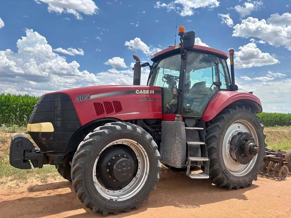 Case Tractors Equipment listings For Sale Near Stephenville, Texas ...