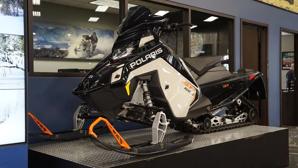 2025 650 137 Indy Sp For Sale - Polaris Snowmobiles - Snowmobile Trader