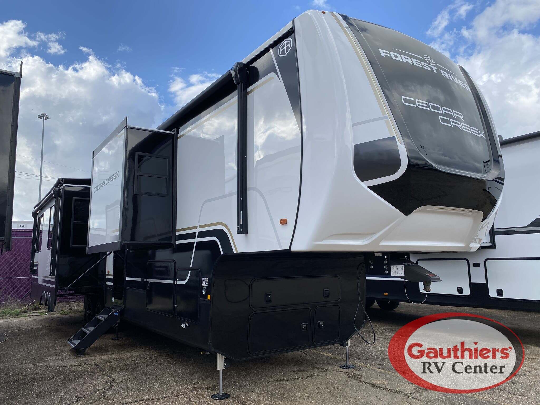Forest River Cedar Creek Fifth Wheels For Sale near Zachary, LA - RV Trader