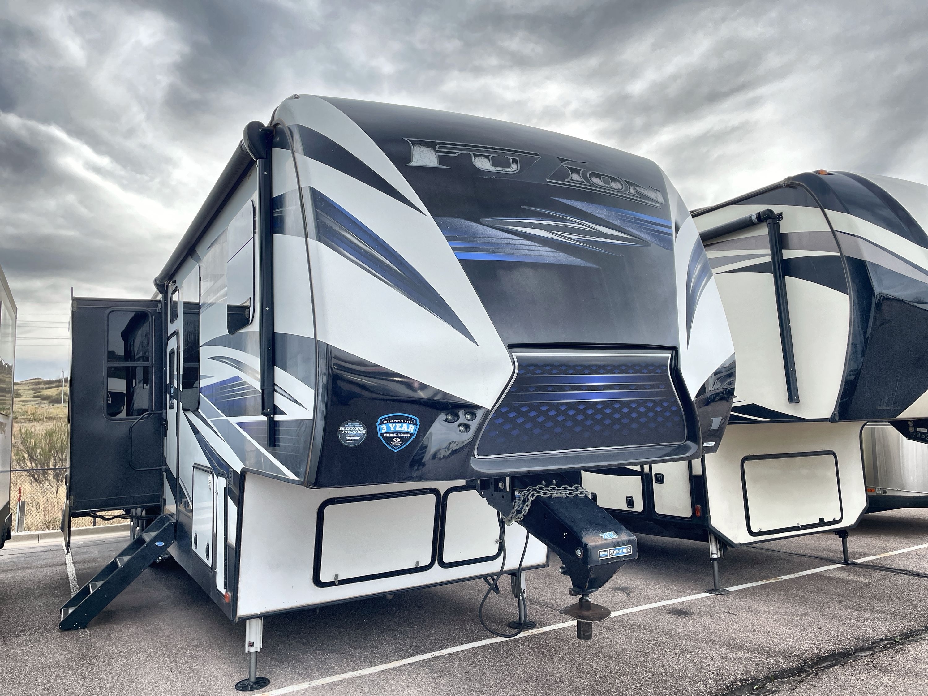 Used 2018 Keystone Fuzion 417 For Sale in Fountain, CO - 5037513668 ...