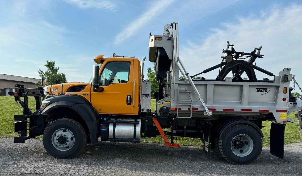 Class 8 Plow Truck - Spreader Truck For Sale Near North Irwin, PA ...