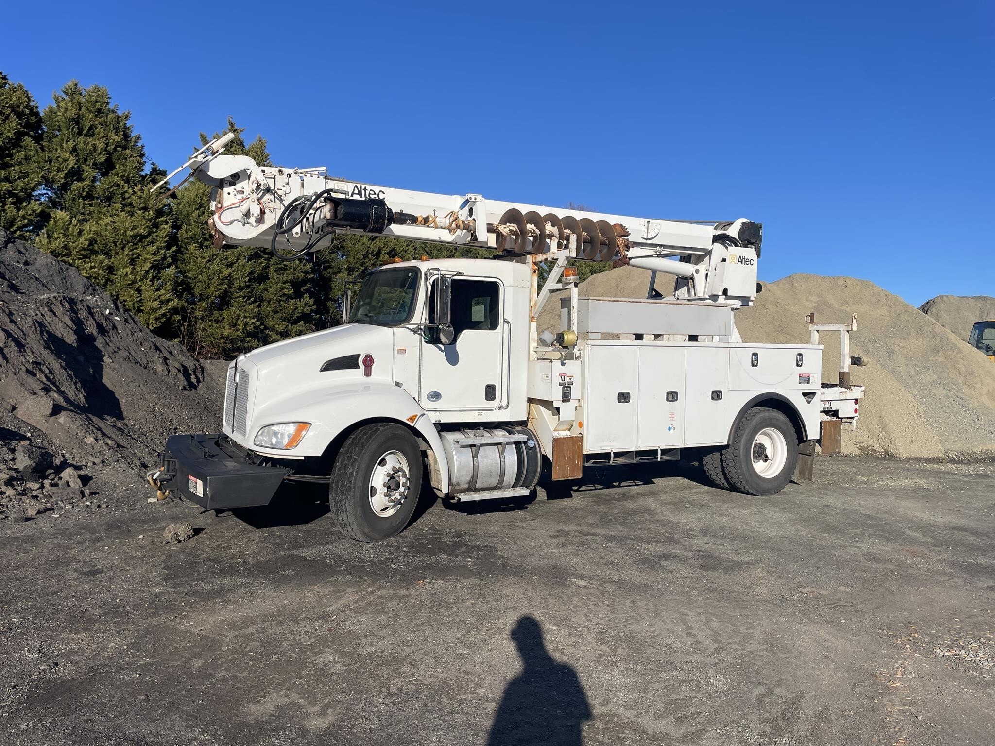 Altec Class 1 Digger Derrick For Sale - Commercial Truck Trader