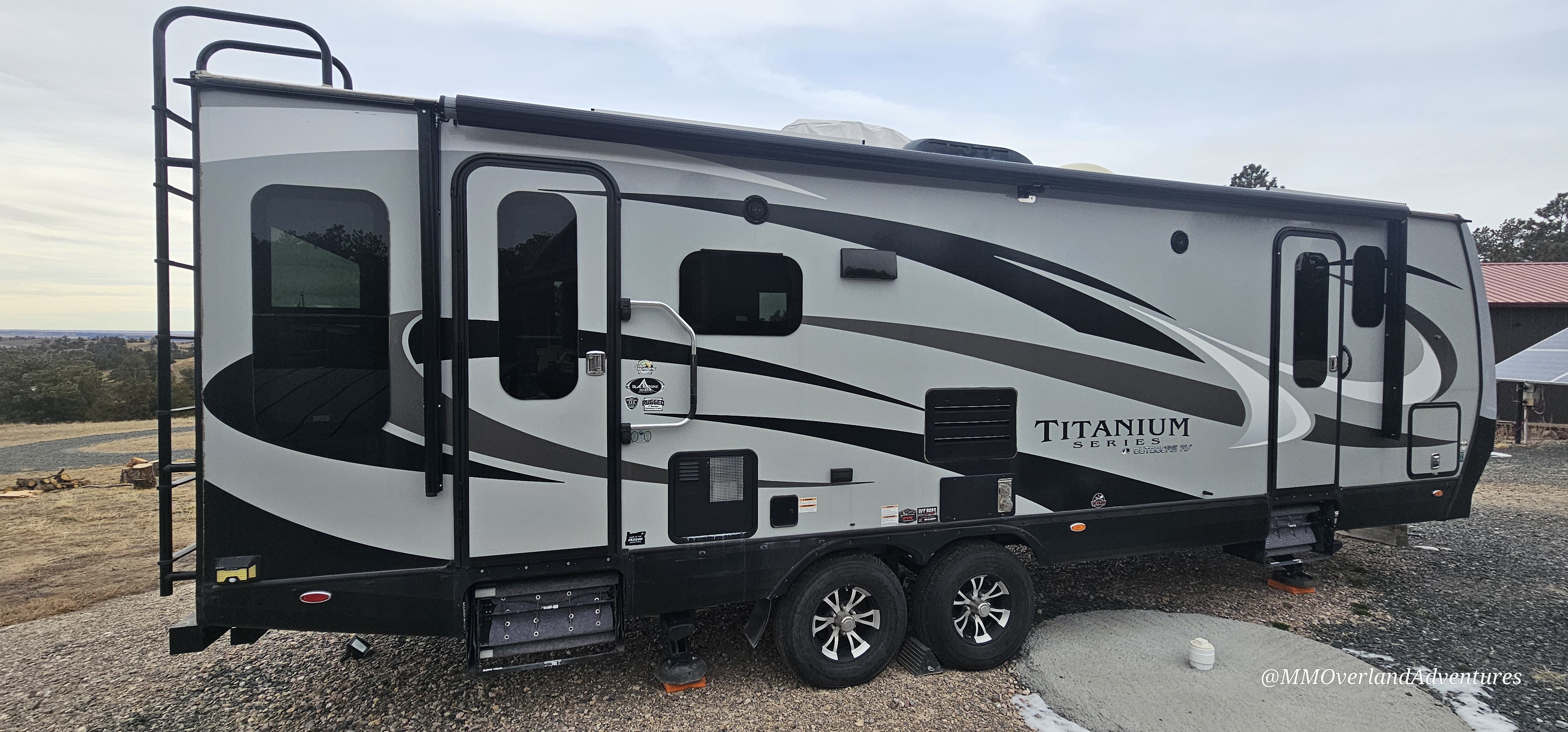 Used 2019-2022 Outdoors RV Manufacturing Black Stone Travel Trailers ...