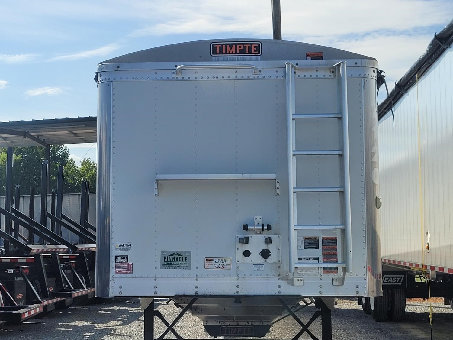 Hopper Bottom For Sale - Timpte Trailers - Equipment Trader