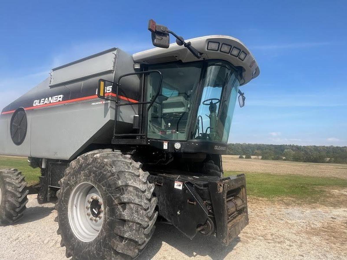 Used 2005 Gleaner R65 For Sale in Sunman, IN - 5039196508 - Equipment ...