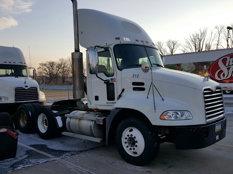 Used 2006 Mack 600 For Sale in Bethel, PA - 5038666305 - Commercial ...