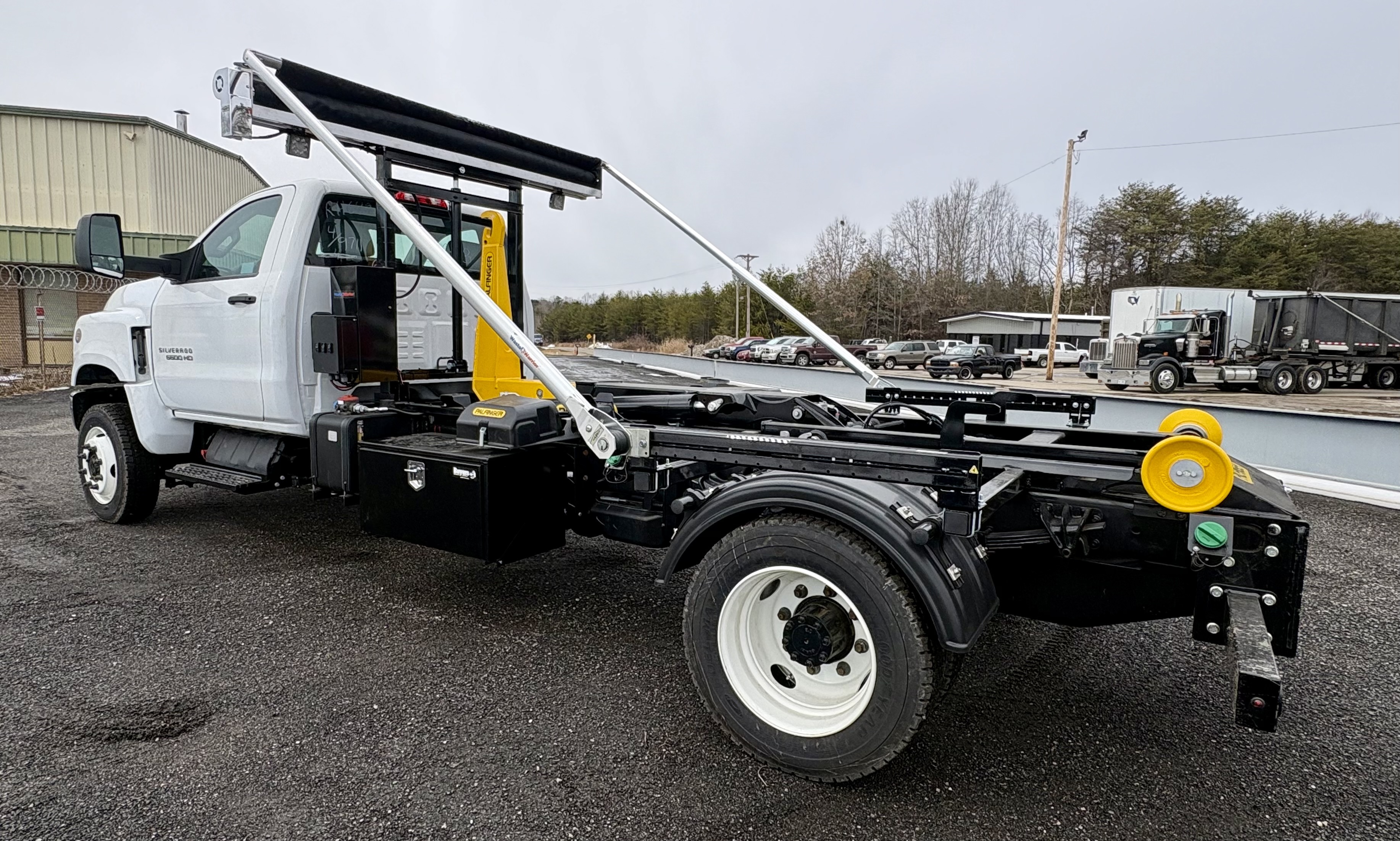 New 2024 Chevrolet Silverado 5500 - Palfinger T12L Hook Lift - Full ...
